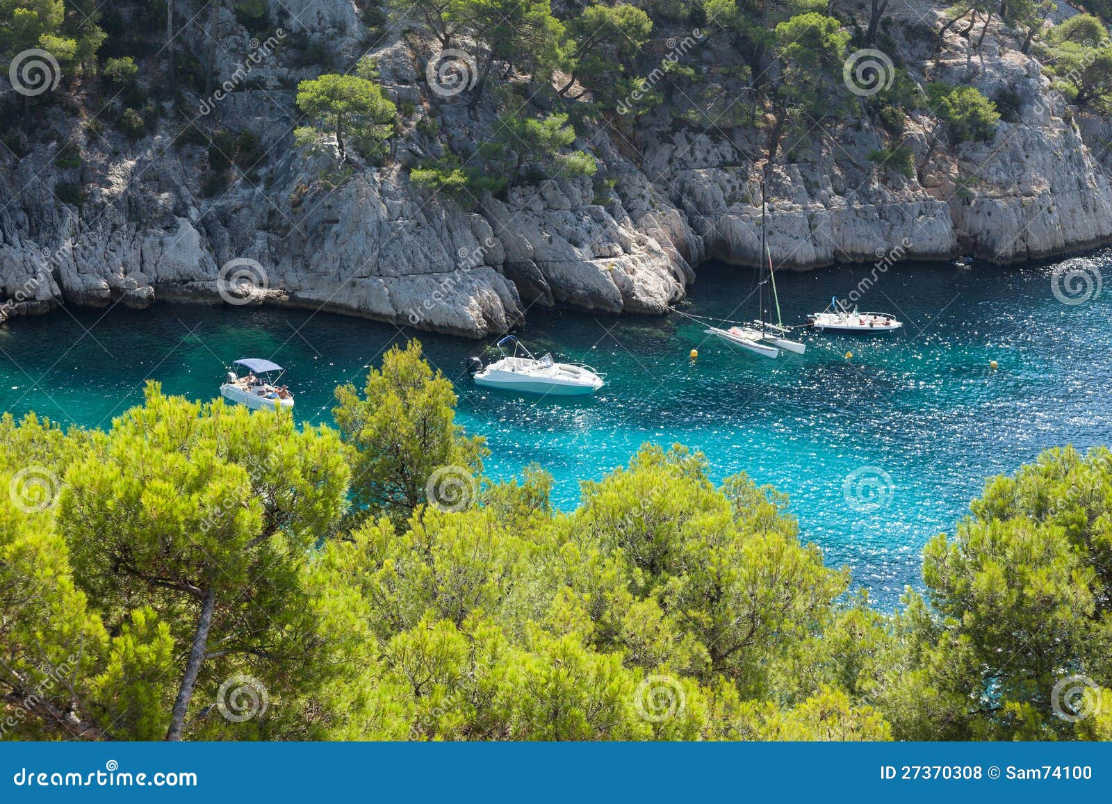 Calanques of Port Pin in Cassis Stock Photo - Image of beauty, france ...