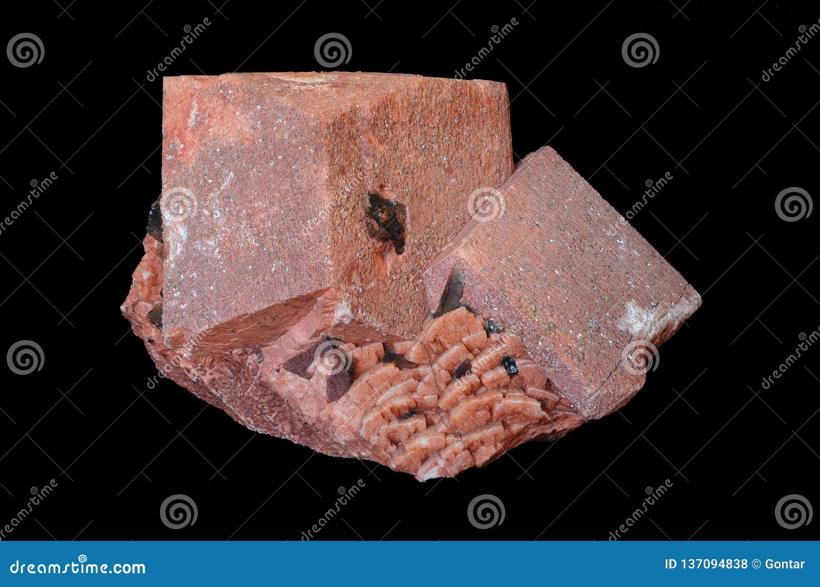 Calcite crystals stock photo. Image of color, mining - 137094838