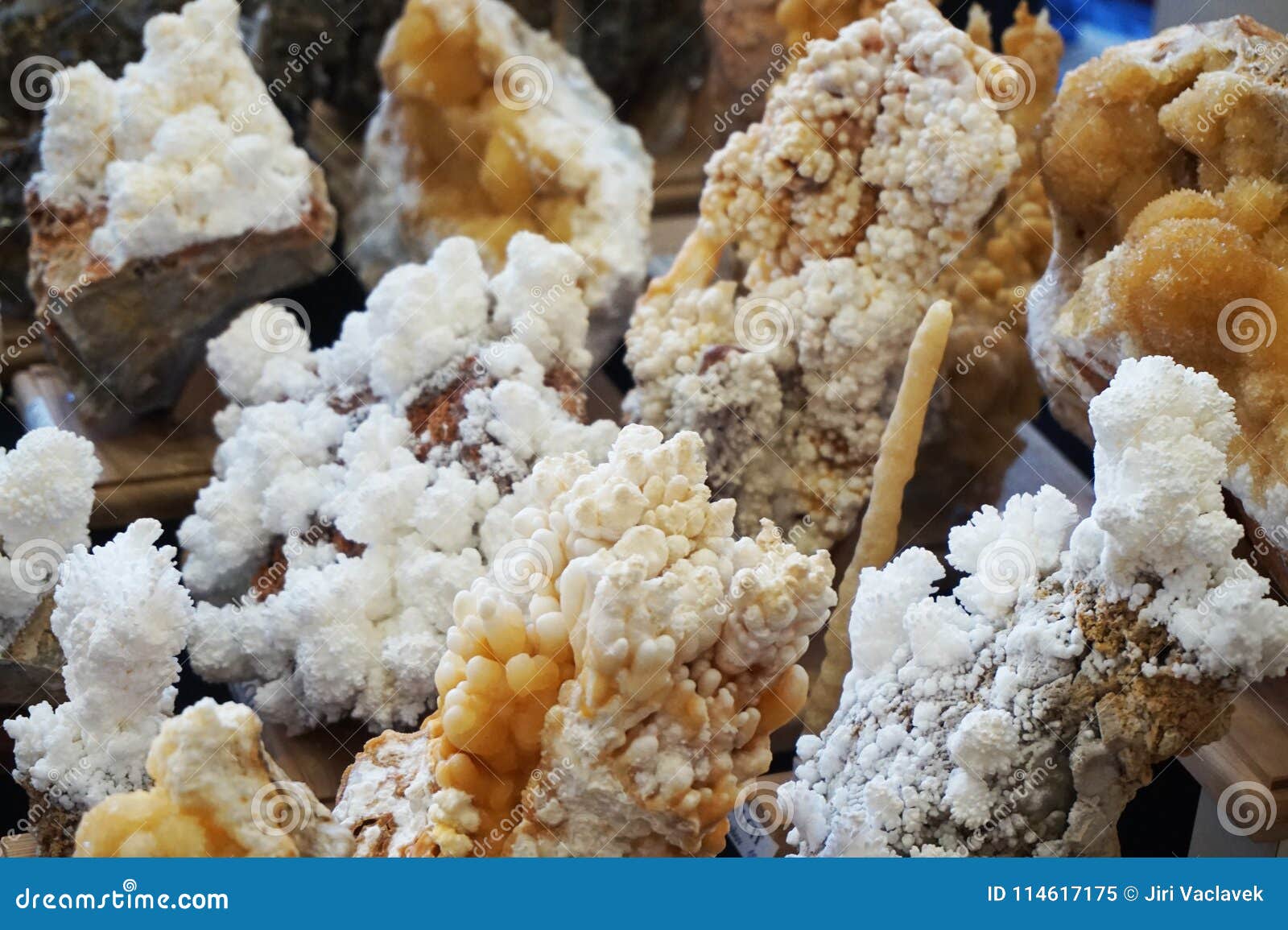 Calcite mineral structure stock image. Image of white - 114617175