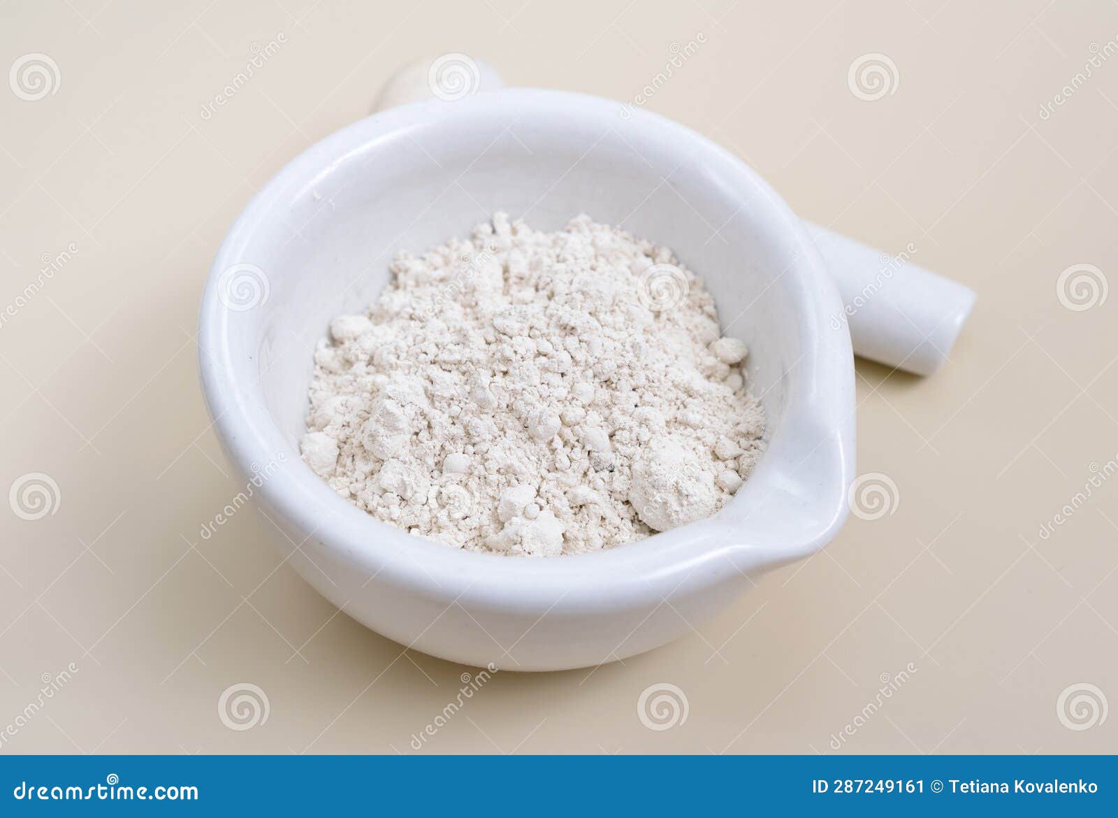 Calcium Oxide CaO, Commonly Known As Quicklime or Burnt Lime Stock ...