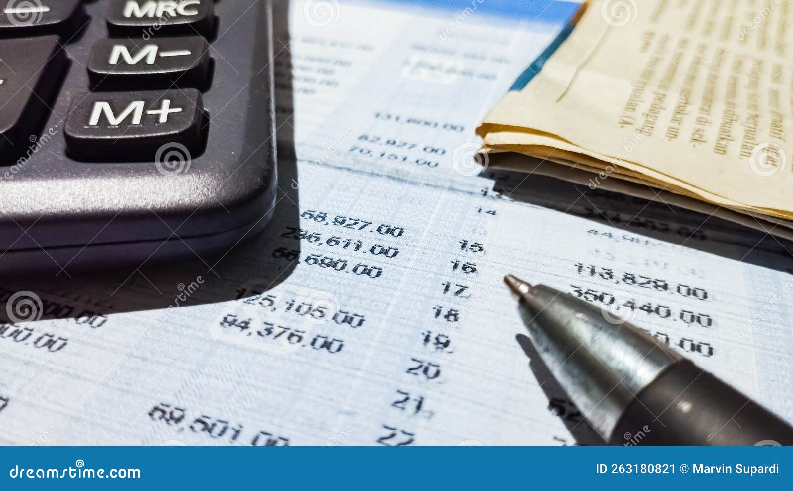 Calculate the Amount of Money Needed for Future Financial Plan. Stock ...