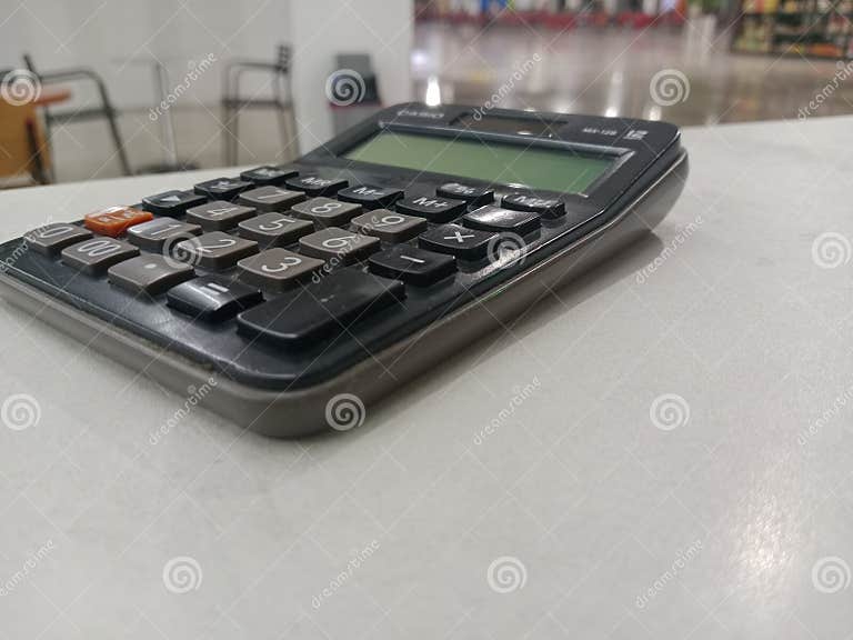 Calculator is an Electronic Calculation Tool that is Still Simple ...