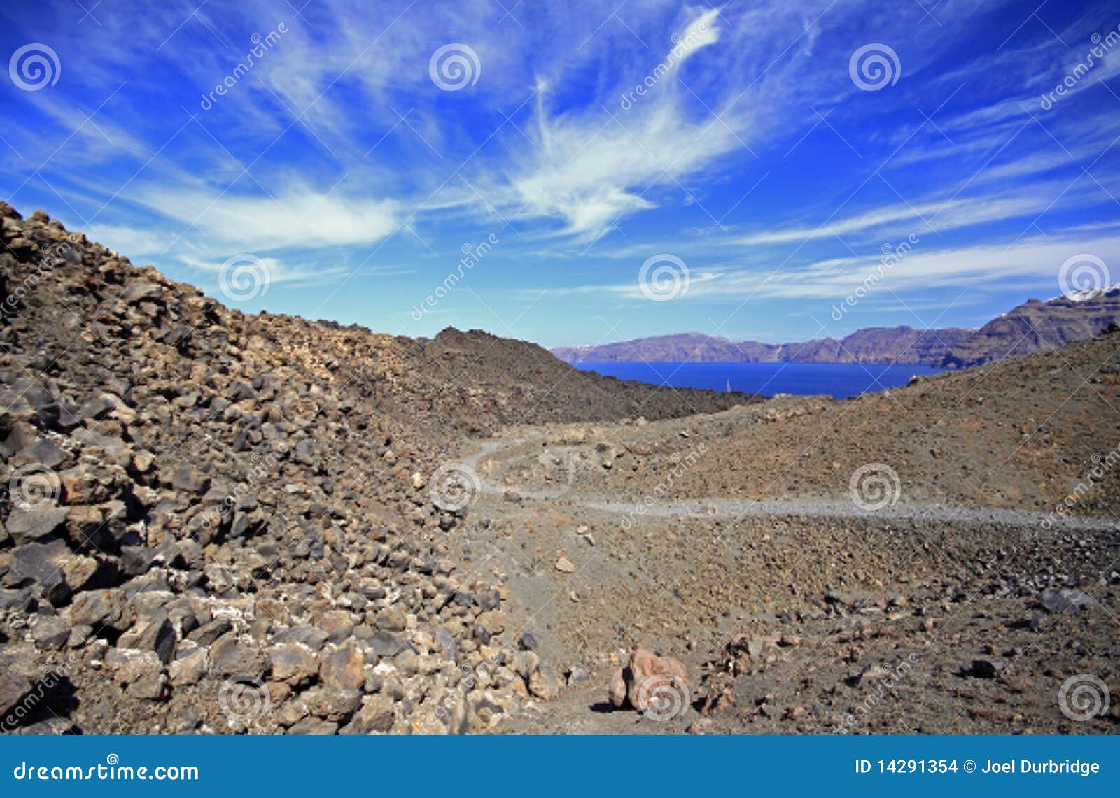 Caldera pathway stock photo. Image of mountains, volcanic - 14291354