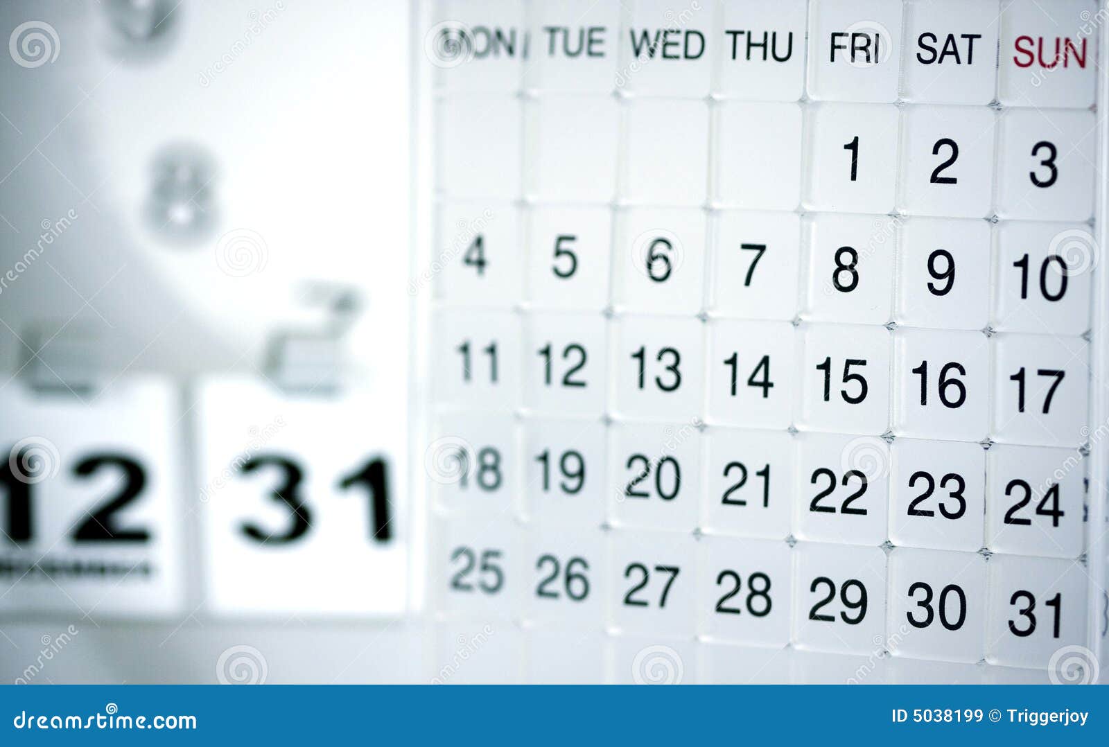 Calendario moderno imagen de archivo. Imagen de ordene - 5038199