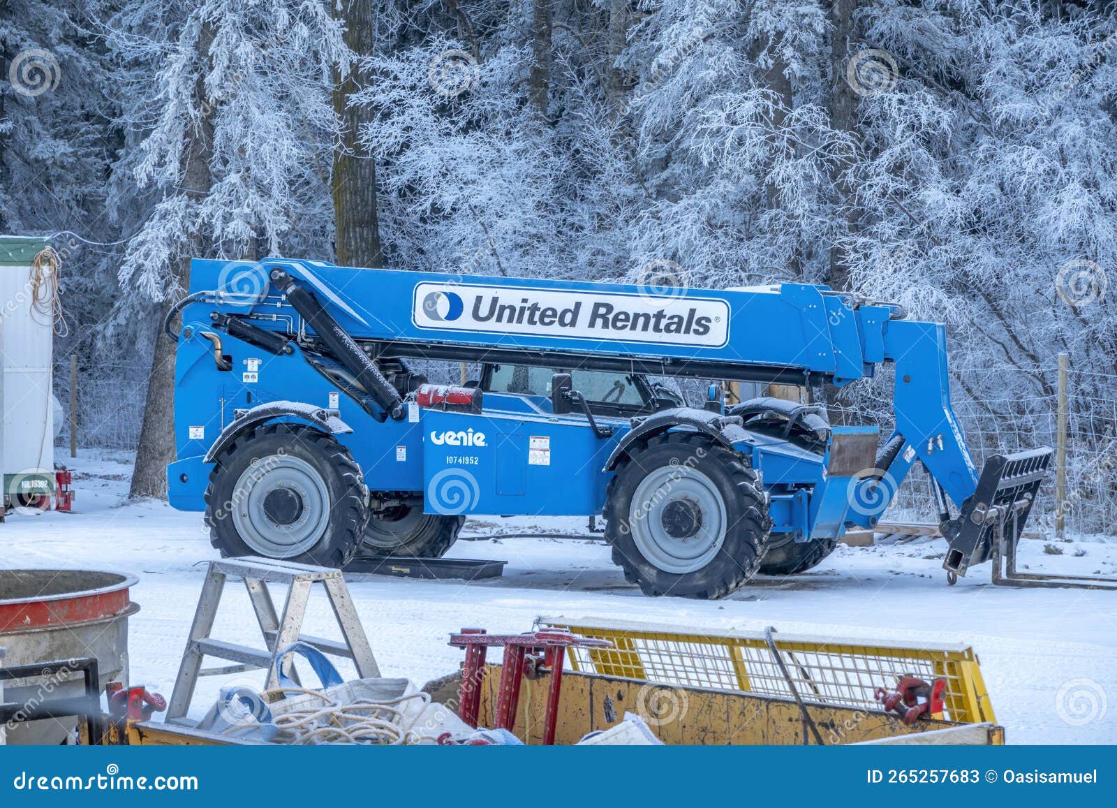 A Genie GTH-636 Telehandler a Heavy-duty, Compact, Workhorse for ...