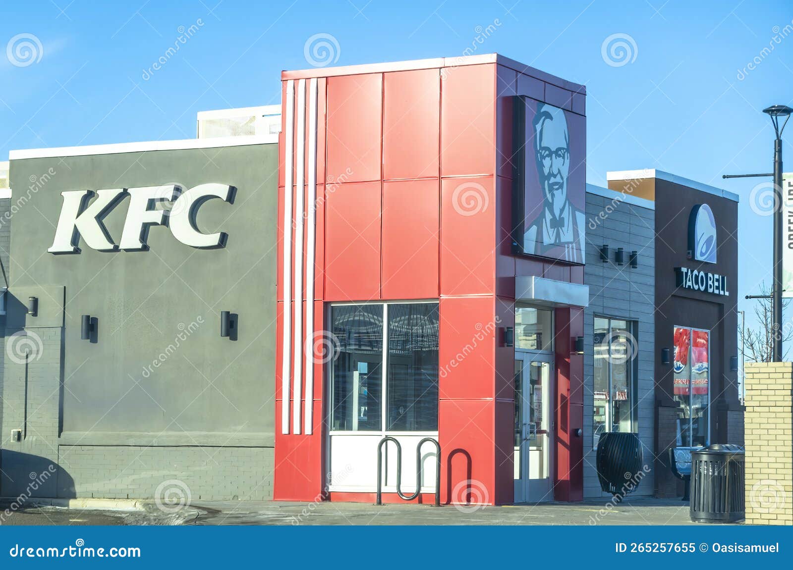 A KFC Kentucky Fried Chicken Restaurant Editorial Image - Image of ...