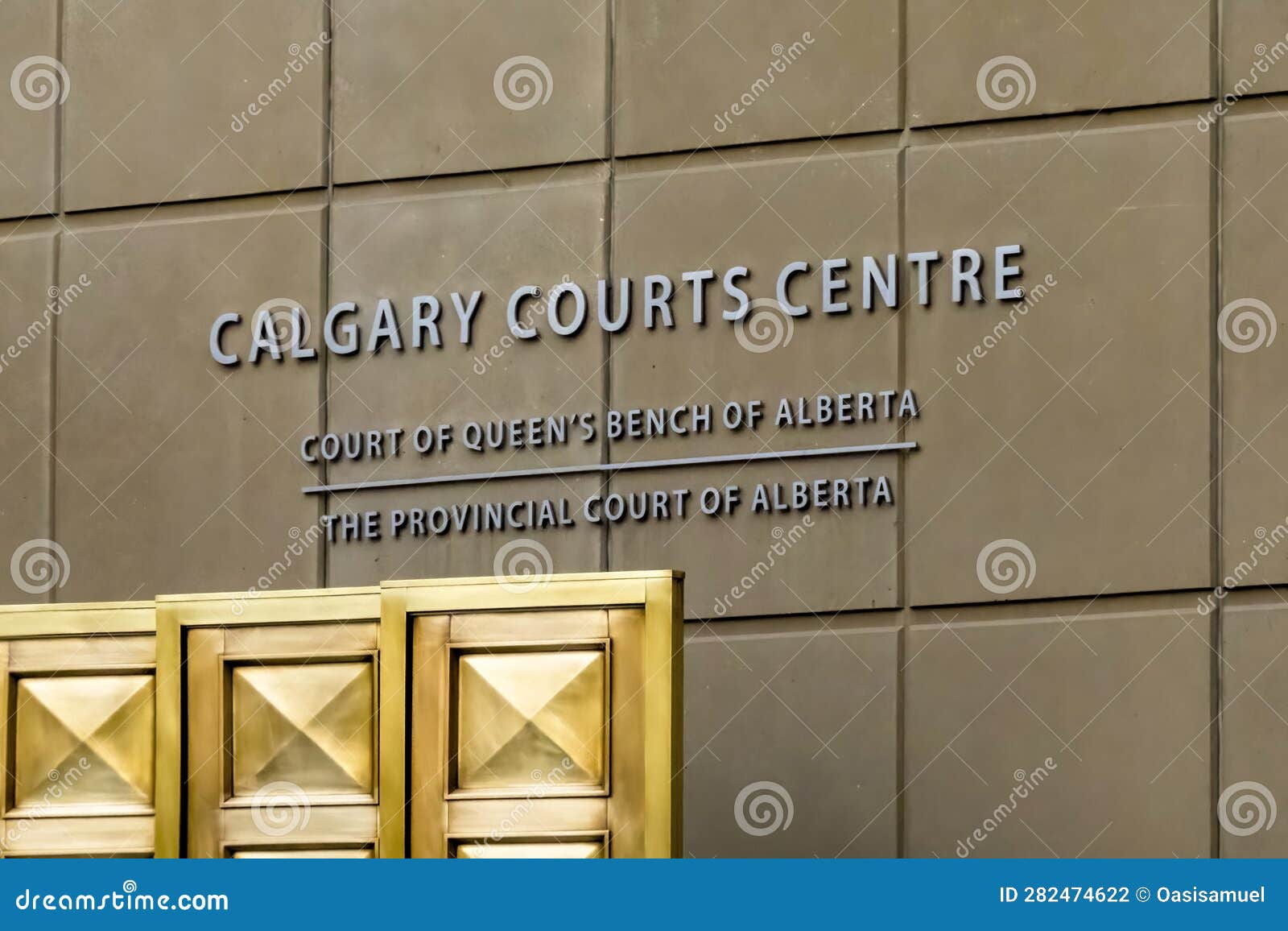 The Sign Of A Courts Of Justice Or Magistrates Court With The Royal ...