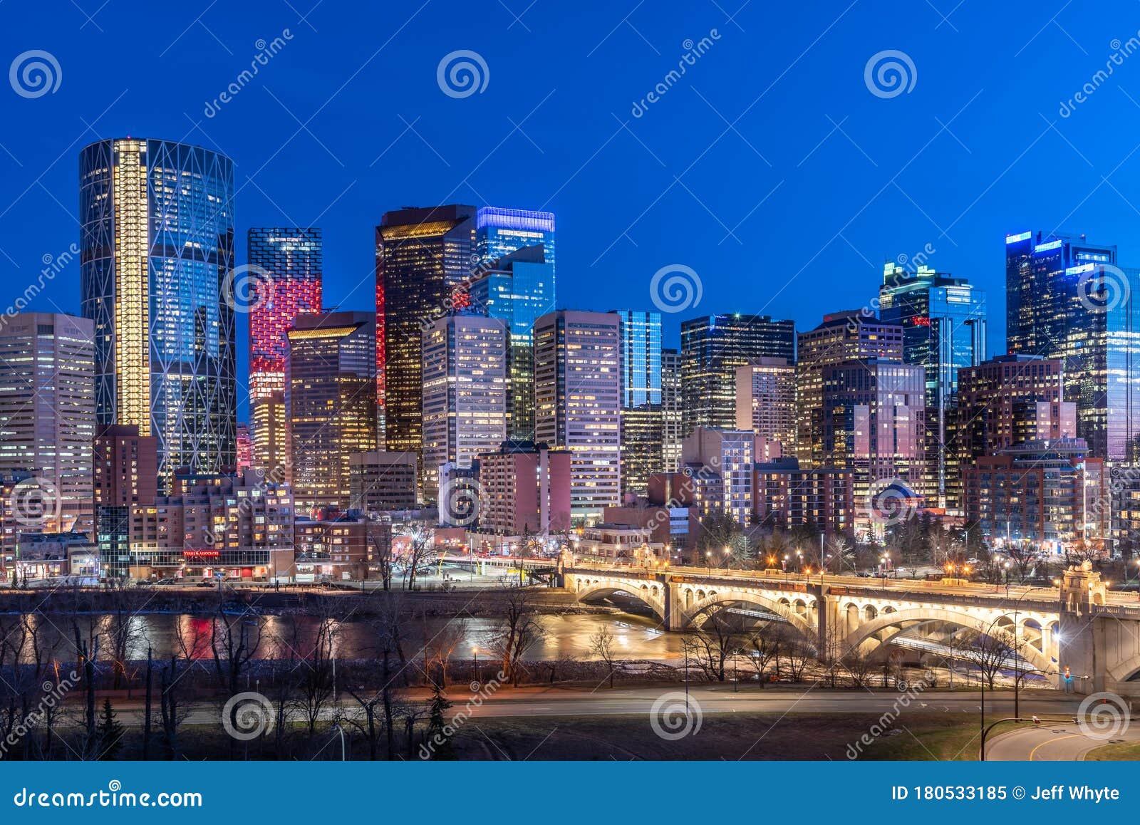 Calgary`s Beautiful Skyline at Night Editorial Image - Image of calgary ...
