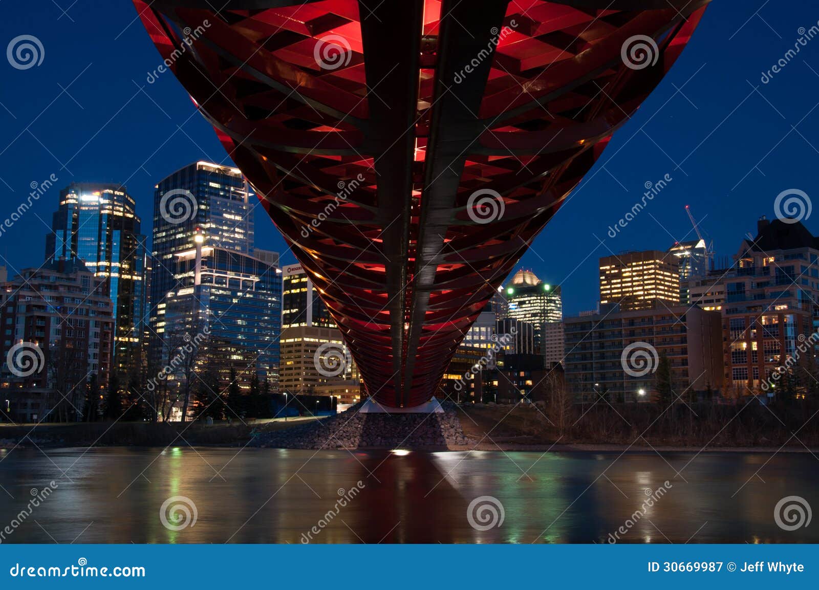 Calgary S Peace Bridge and Skyline at Night Editorial Photography ...