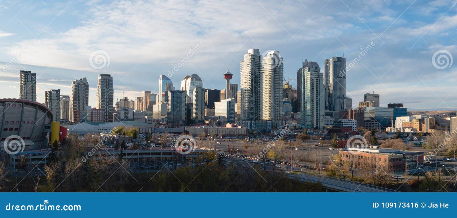 Calgary skyline at sunset editorial photo. Image of office - 109173416