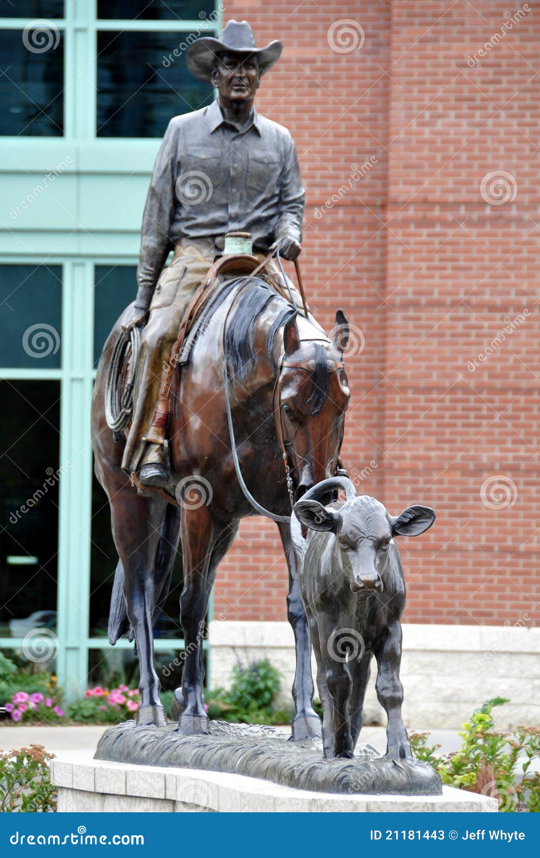 Cowboy Statue On La Posta Quemada Ranch In Colossal Cave Mountain Park ...