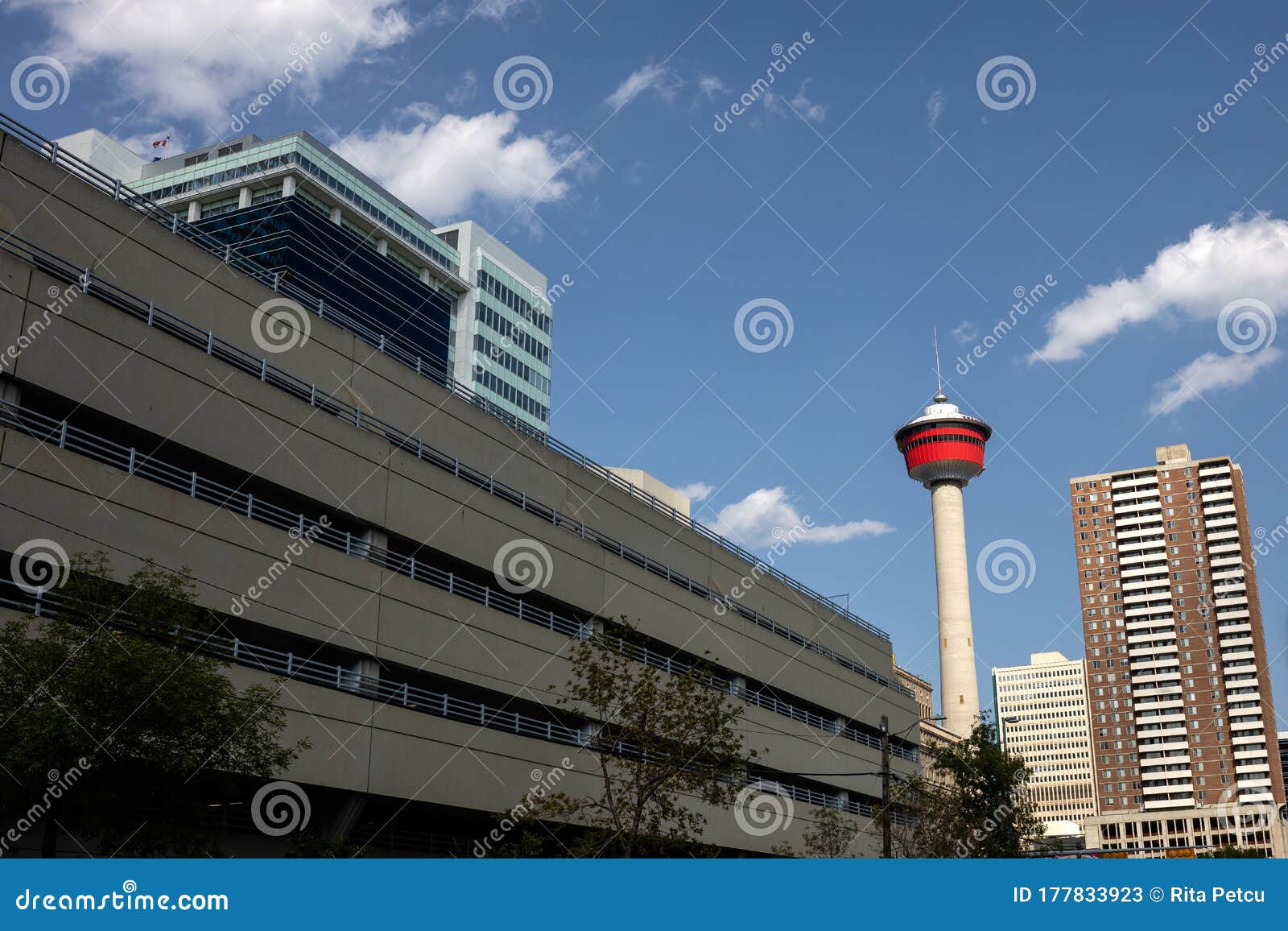 The Calgary Tower editorial stock photo. Image of cityscape - 177833923