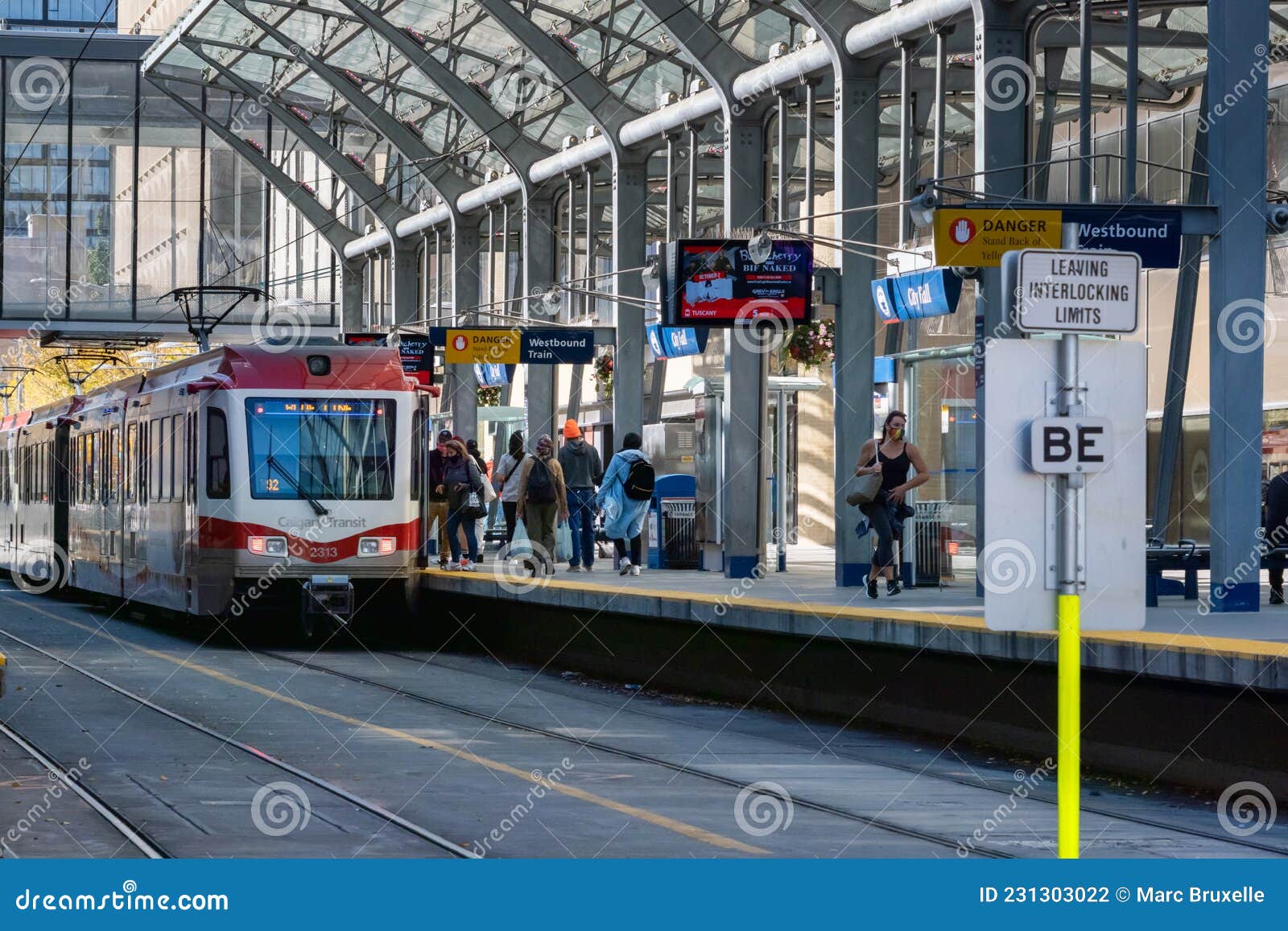 Calgary Transit Tram at a Station in Downtown Calgary Editorial ...