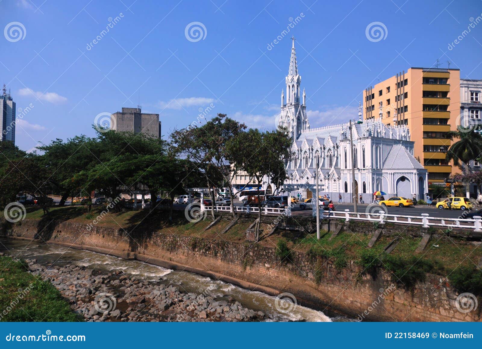 Cali - Kolumbien redaktionelles stockbild. Bild von fromm - 22158469