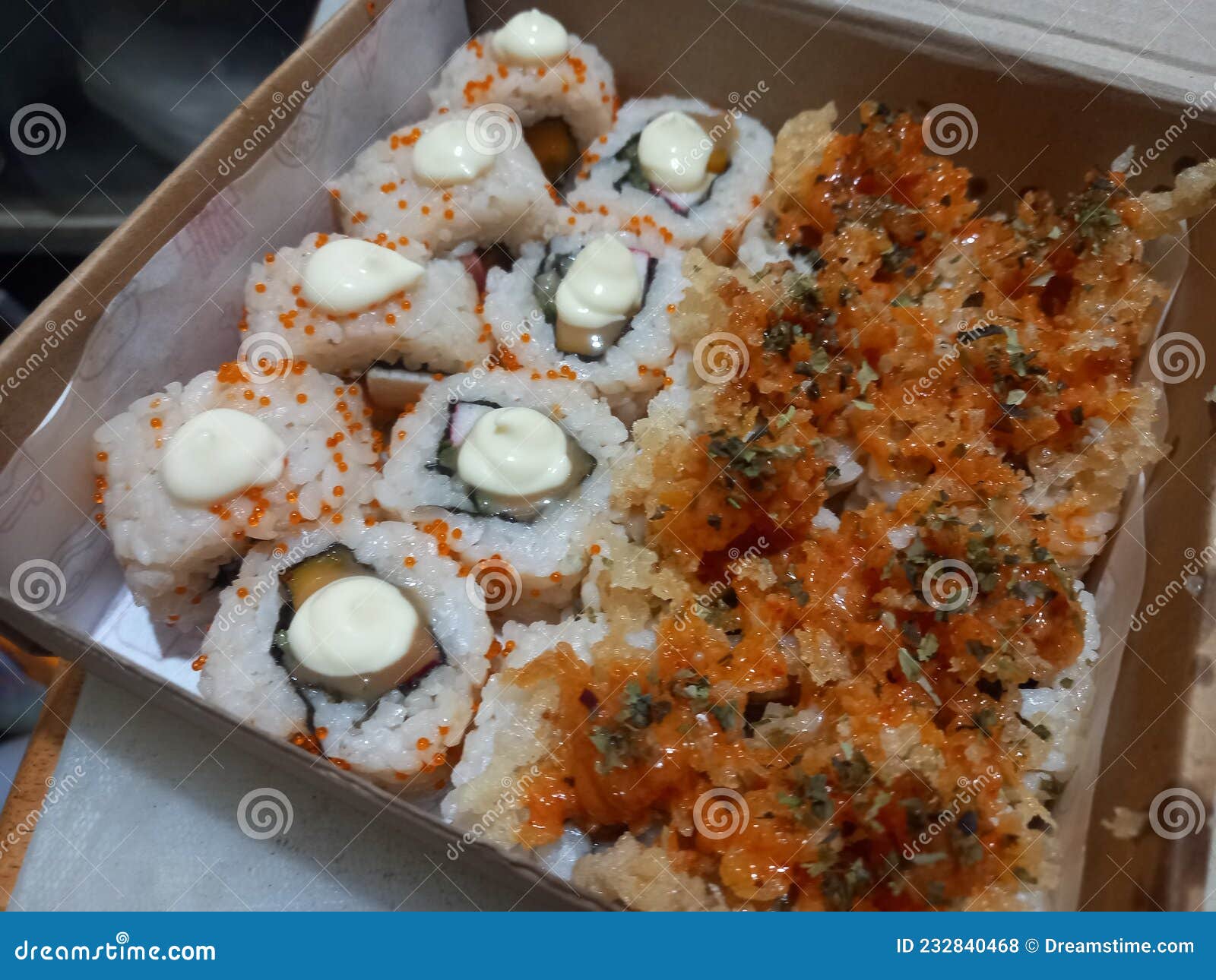 Cali Maki and Spicy Crunch Maki Stock Photo - Image of spicy, cuisine ...