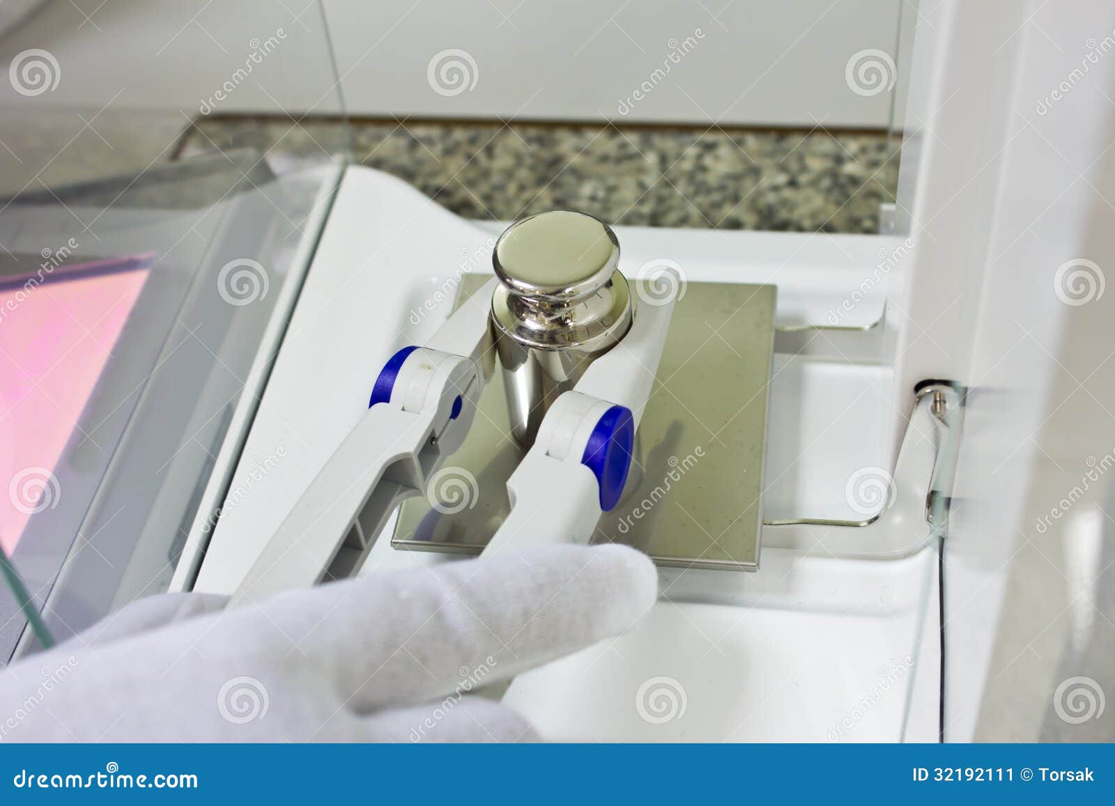 Calibration Electronic Balance Stock Image - Image of experiment, group ...