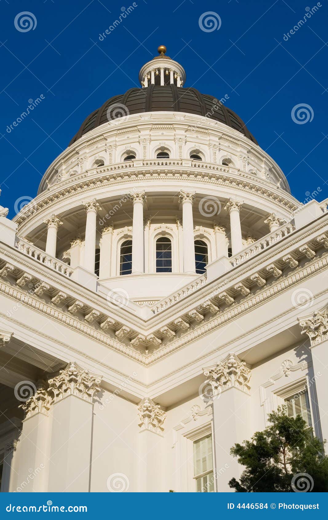California State Capitol stock photo. Image of bench, pillars - 4446584