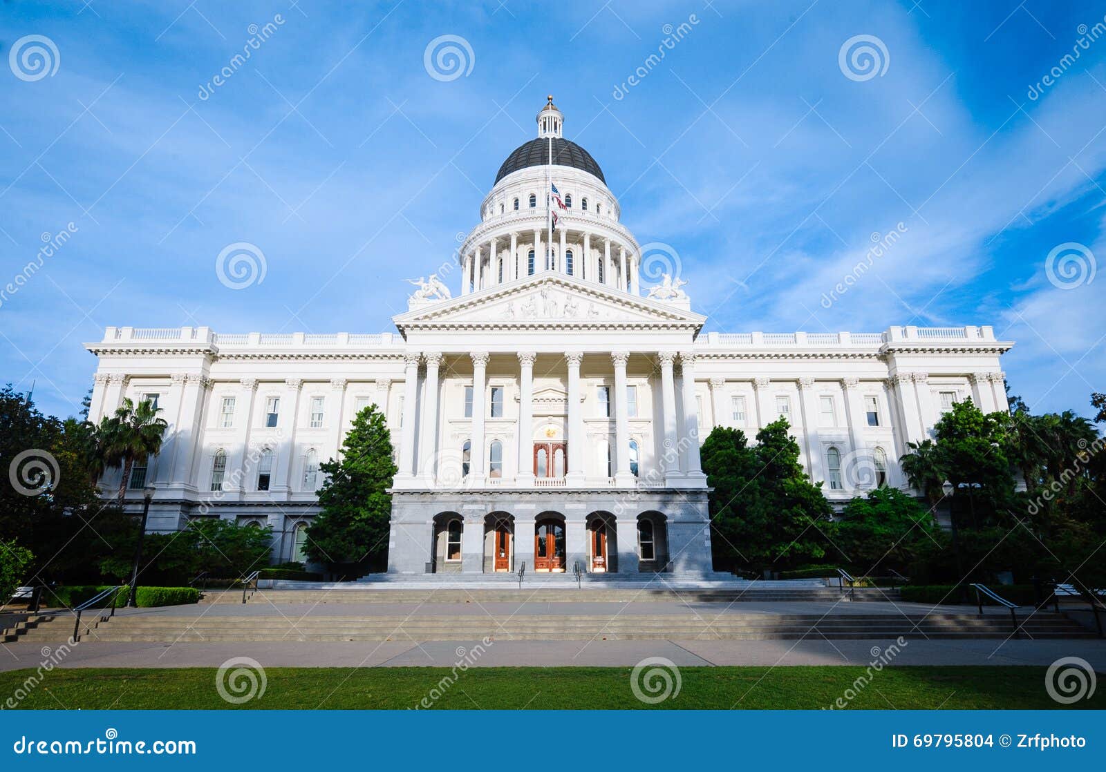 California State Capitol Building Stock Photo - Image of neoclassical ...