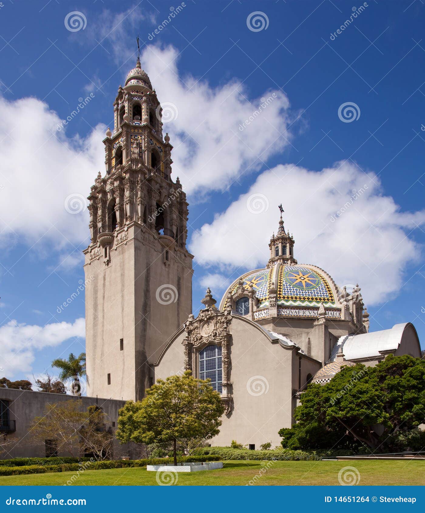 California Tower in Balboa Park Stock Photo - Image of north, museum ...