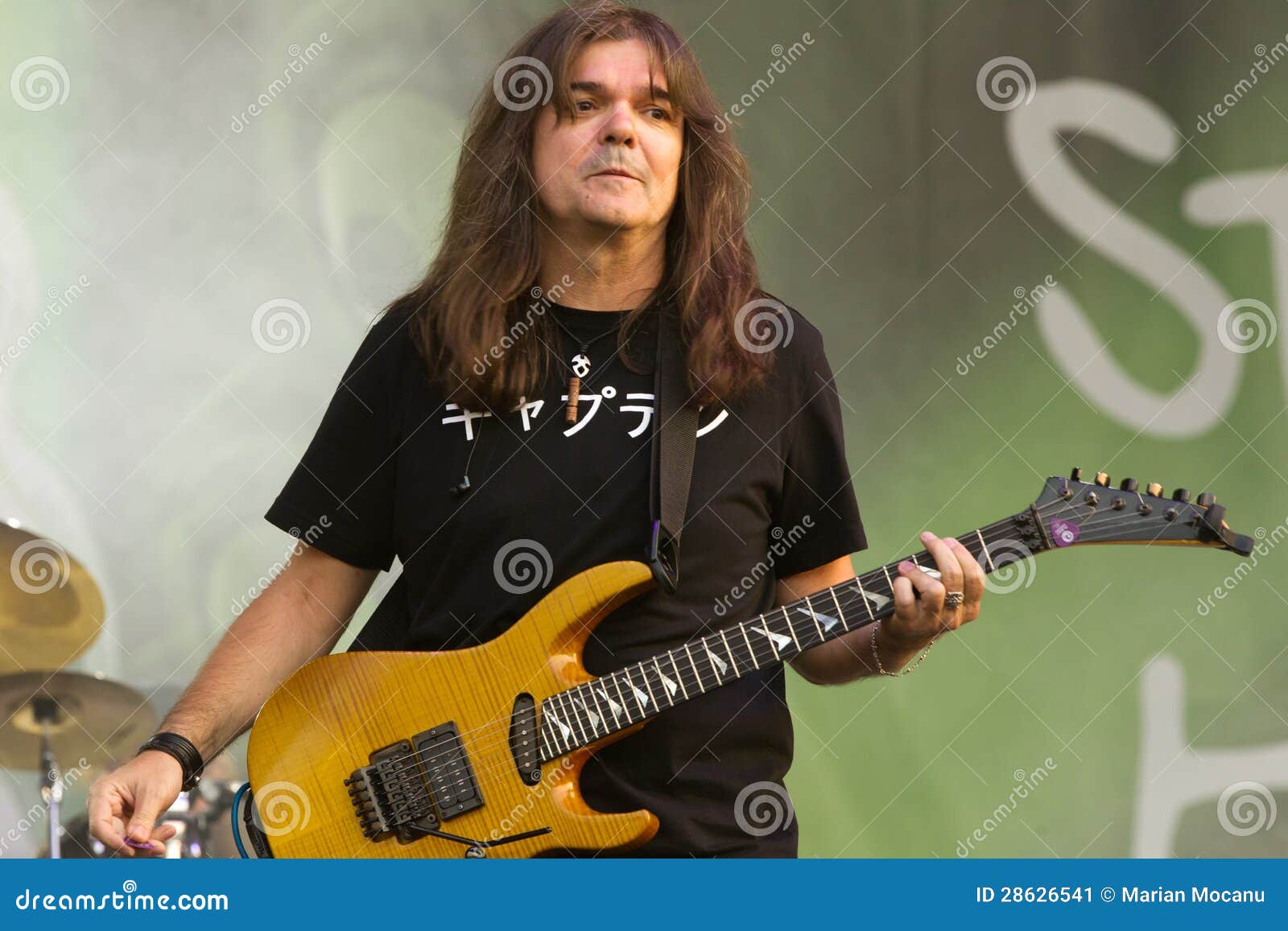 Calin Pop editorial photo. Image of song, sound, musician - 28626541