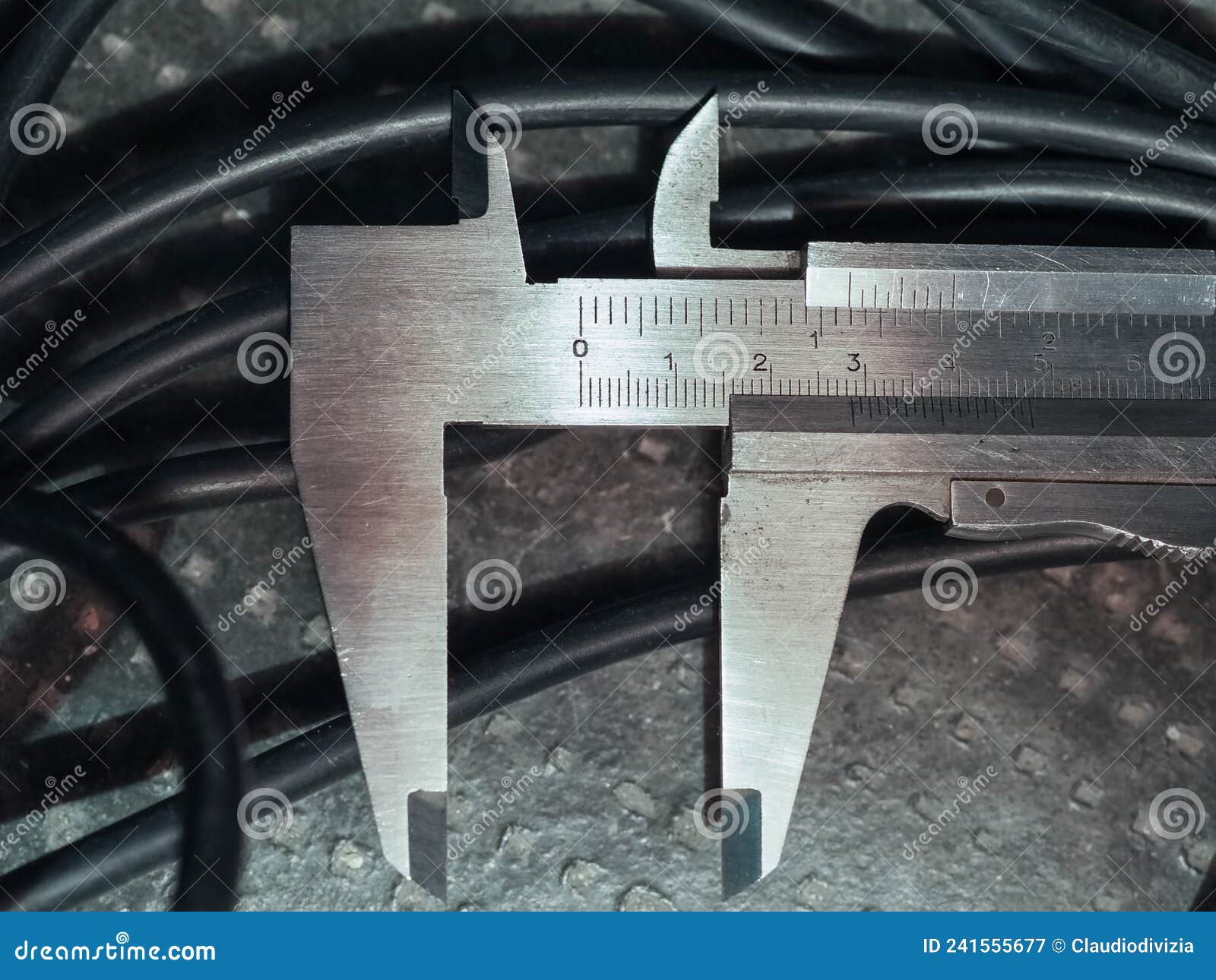 Caliper Measuring Instrument Stock Image - Image of grunge, calliper ...