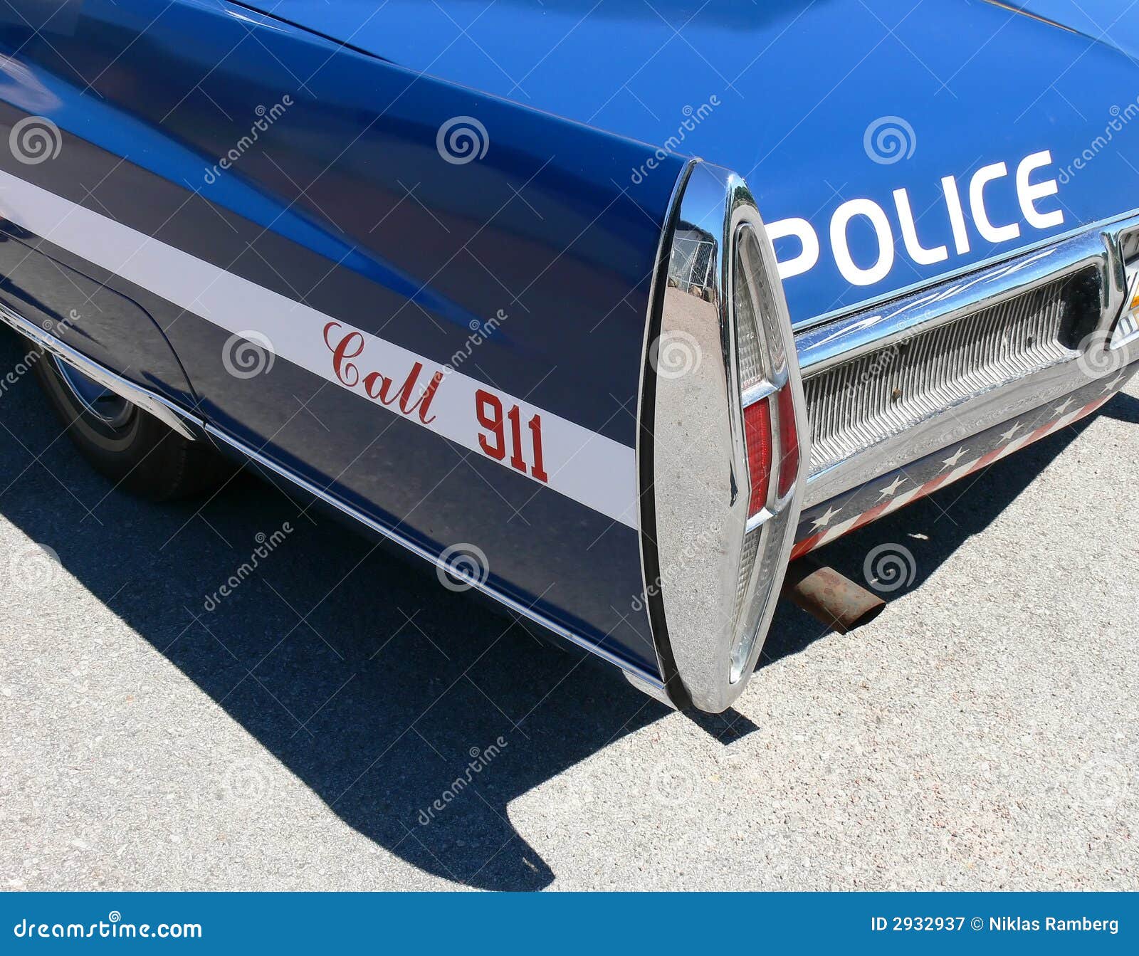 Call 911 stock image. Image of danger, classic, premium - 2932937