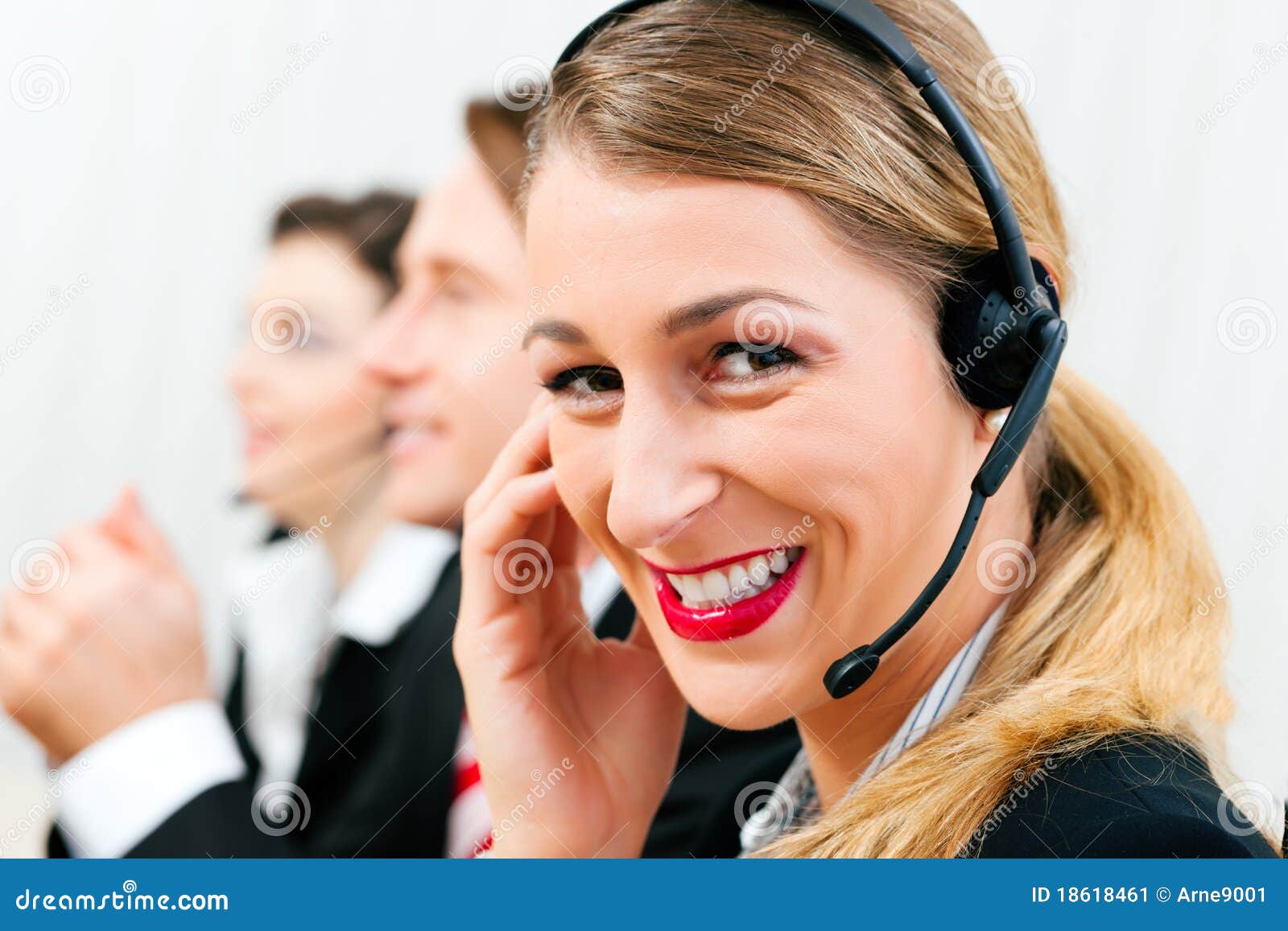 Call center agents stock image. Image of group, businesswomen - 18618461