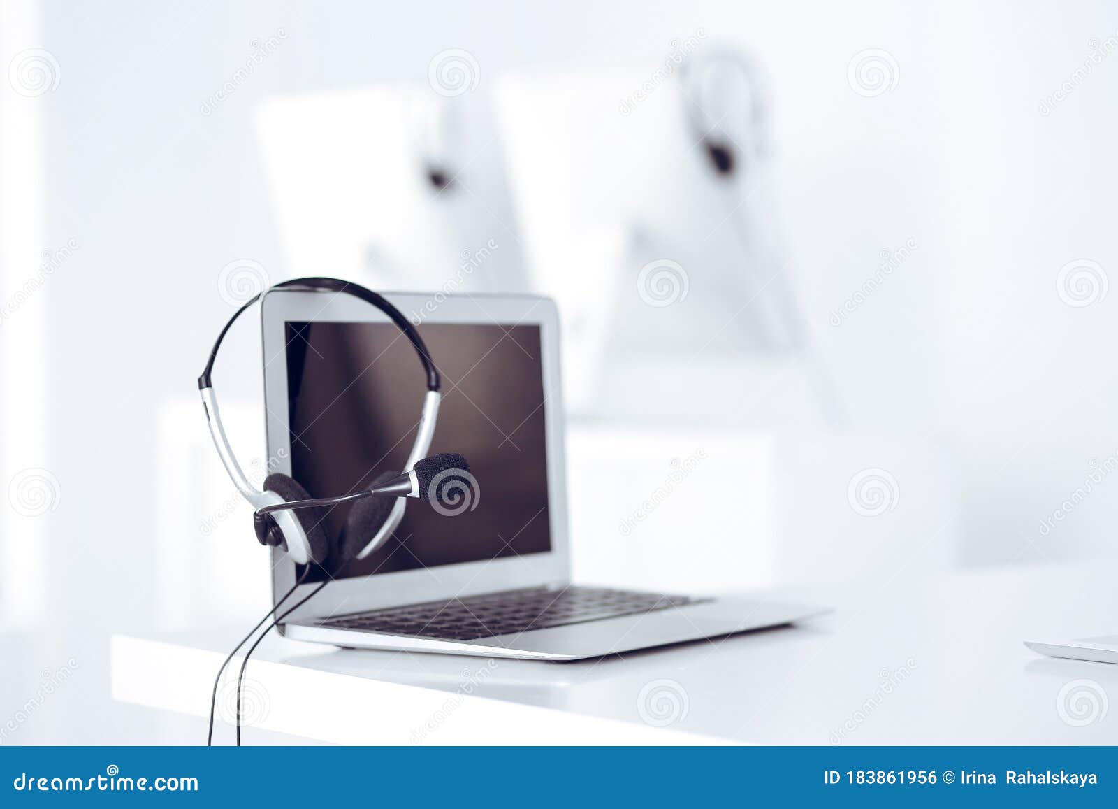 Call Center and Communication Support, Customer Service Help Desk. VOIP ...