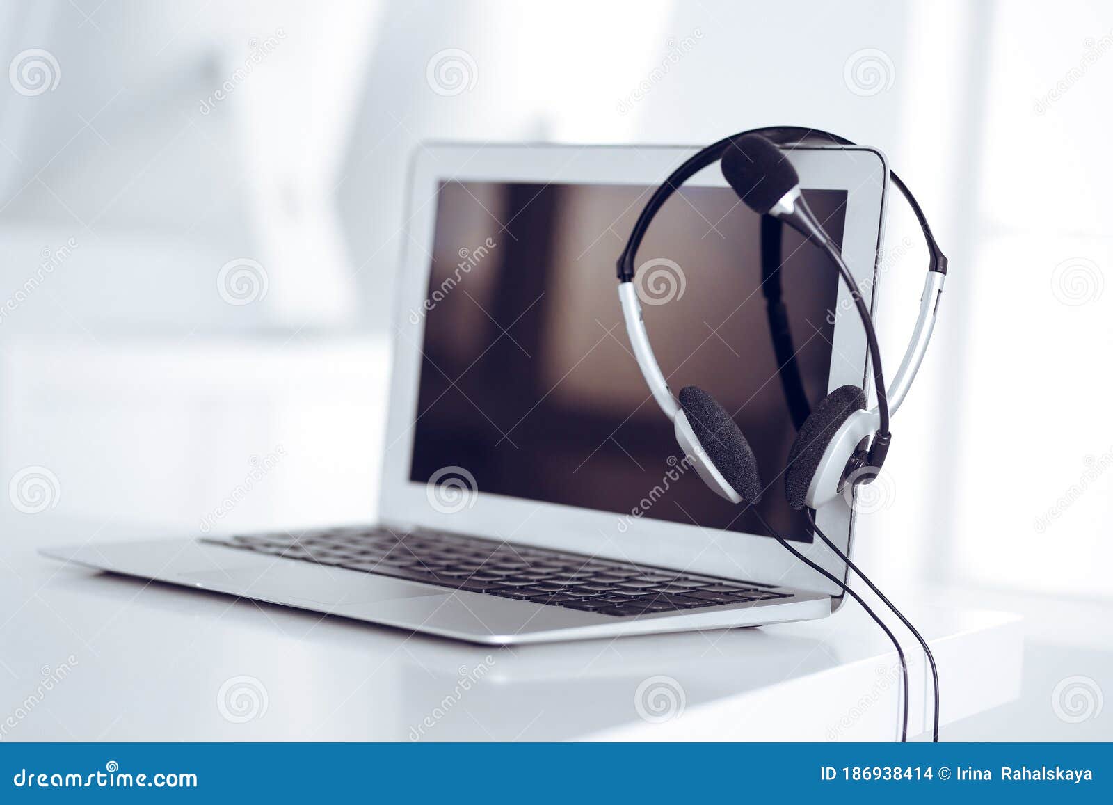 Call Center and Communication Support, Customer Service Help Desk. VOIP ...