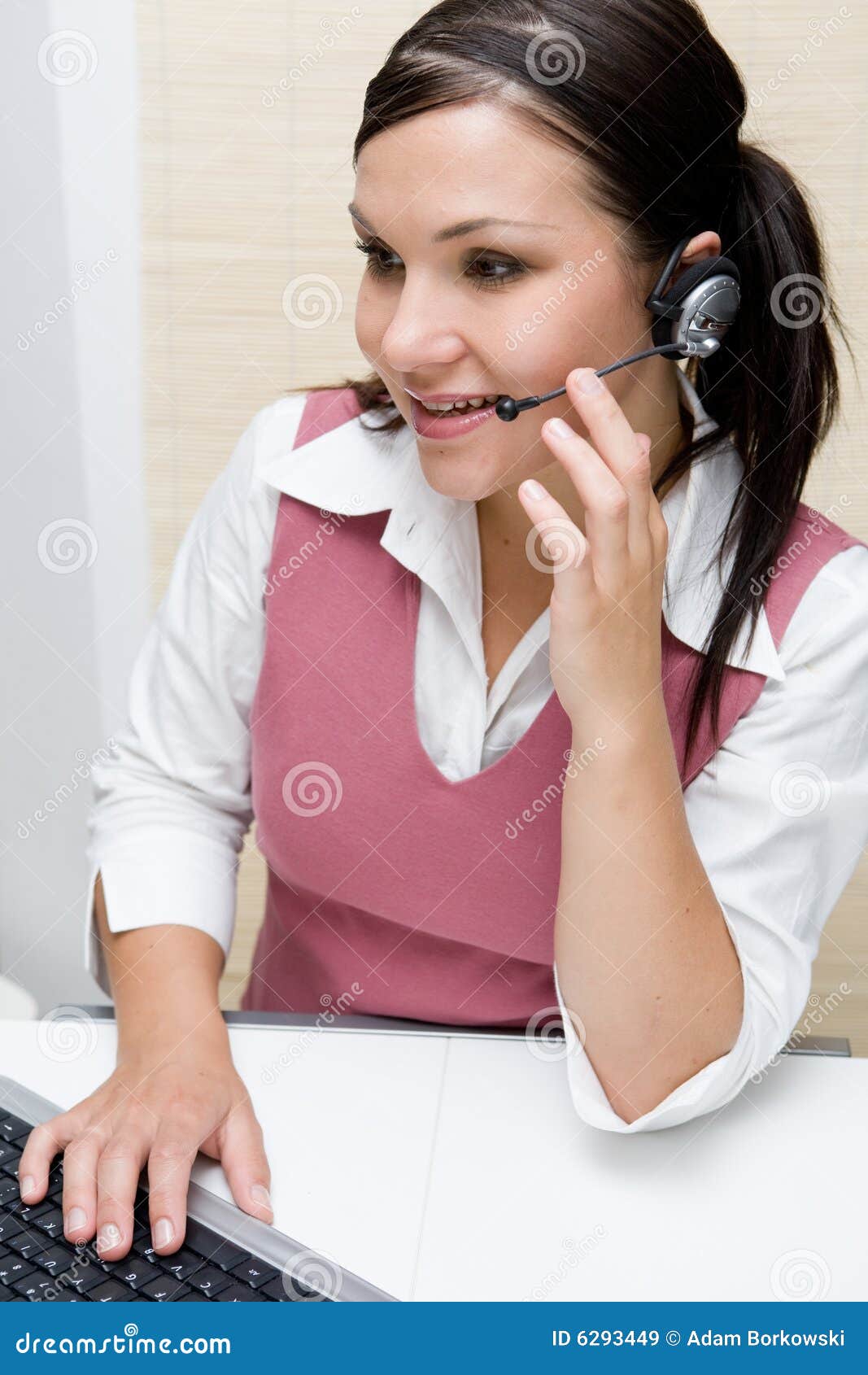 Call center operator stock image. Image of agent, headset - 6293449
