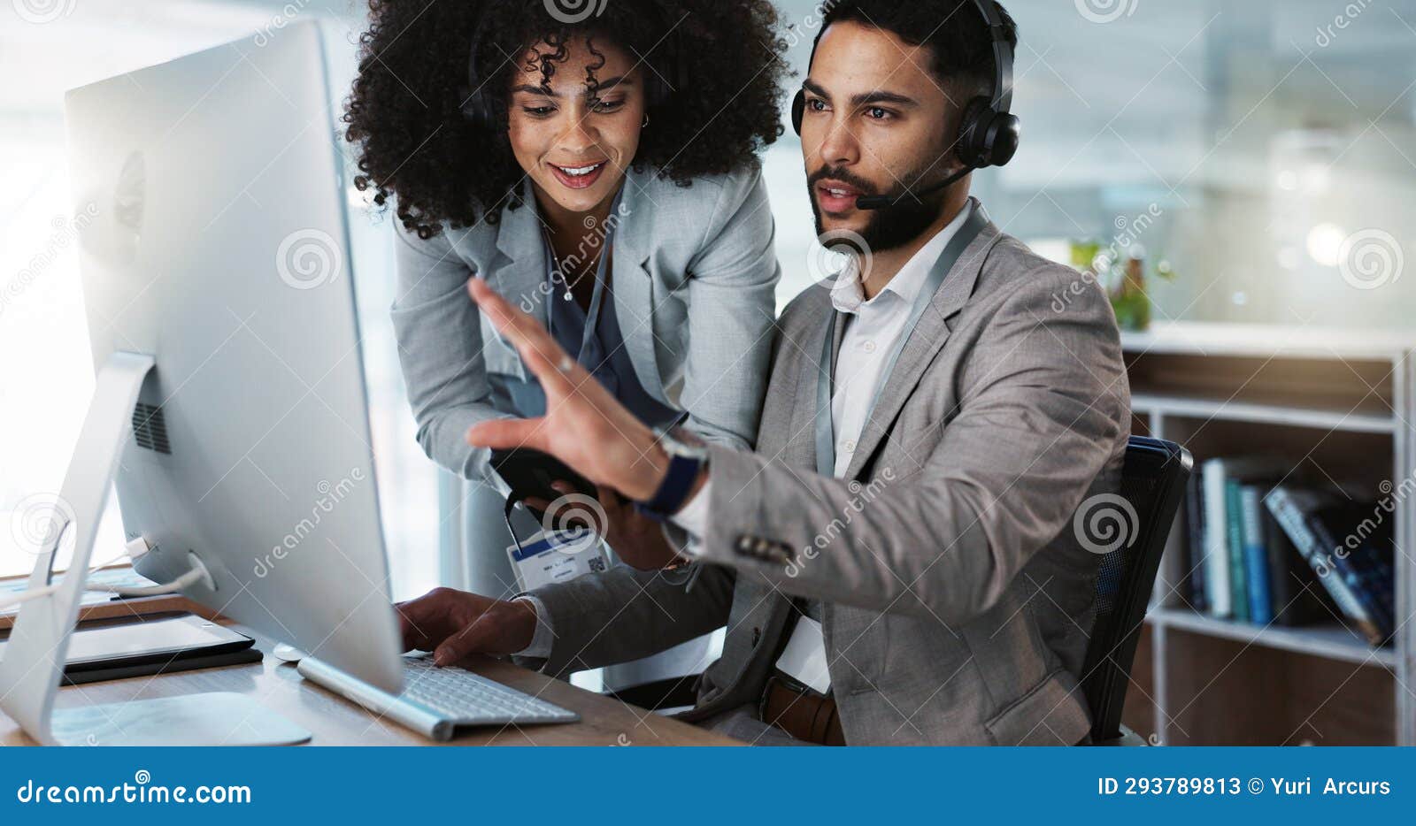 Call Center, Training and Learning in Office with Mentor, Technical ...