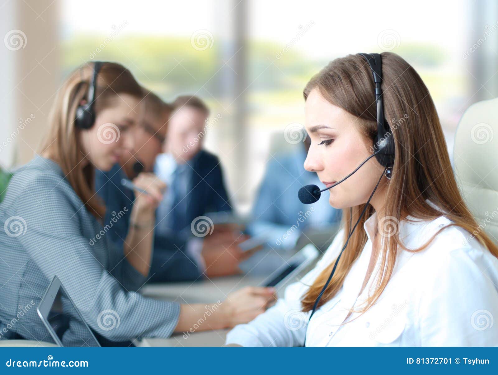 Call center worker stock image. Image of microphone, communicate - 81372701