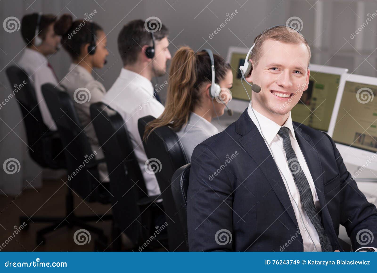 Call centre consultant stock image. Image of consultant - 76243749