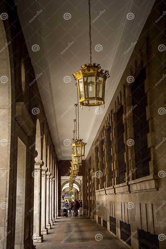 Calle Angel Ganivet, Centro De Granada Foto editorial - Imagen de ... Calle Angel Ganivet, Centro De Granada Foto editorial - Imagen de ...