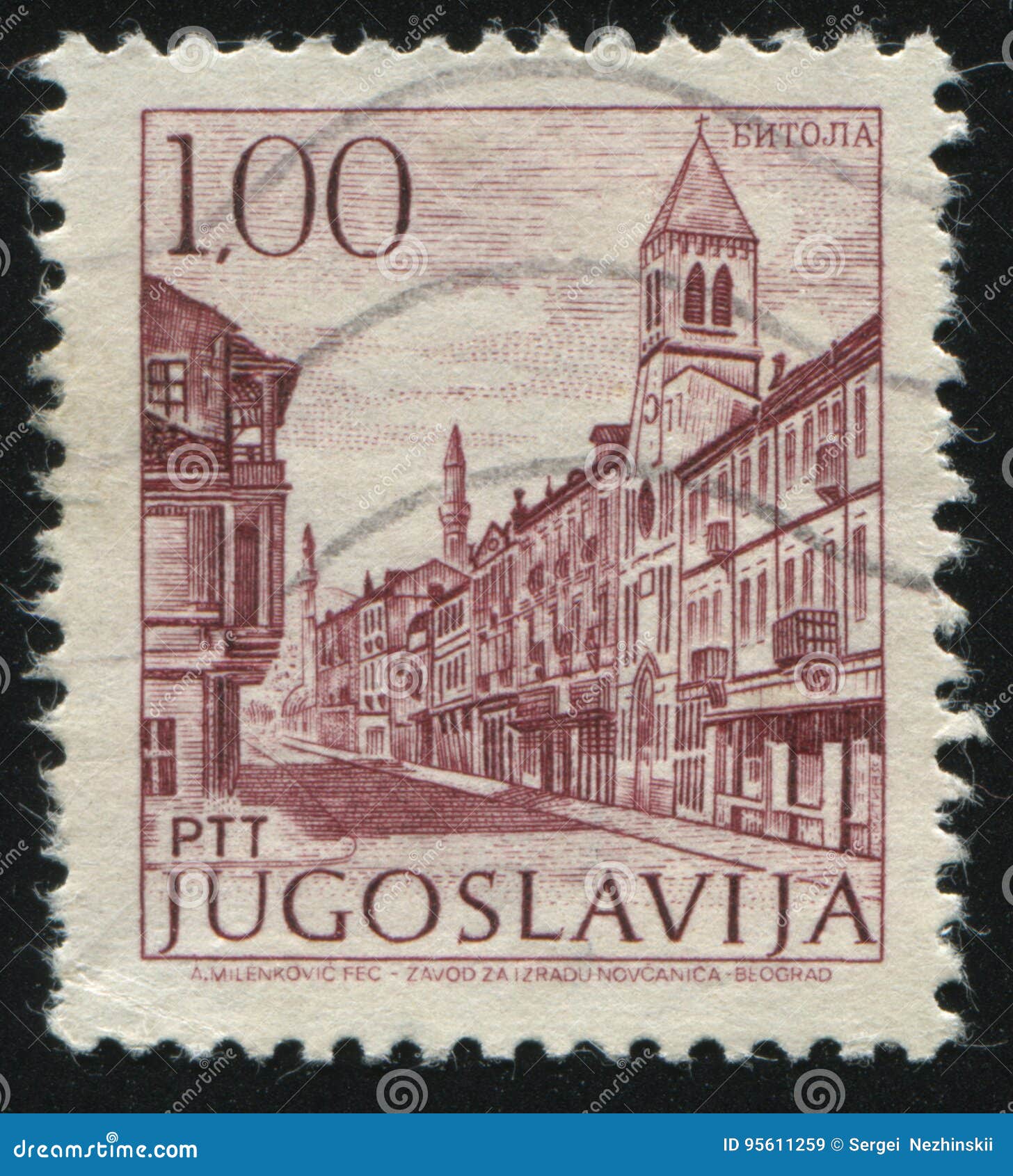 Calle de la ciudad Bitolj imagen de archivo editorial. Imagen de reloj ...