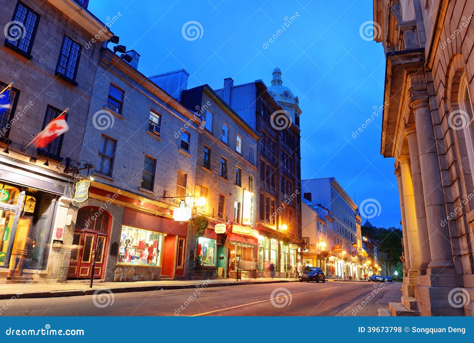 Calle De La Ciudad De Quebec Foto de archivo editorial - Imagen de ...