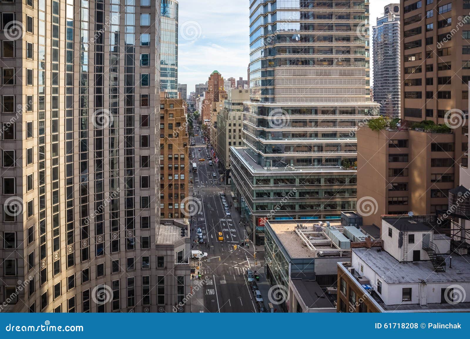 Calles de Manhattan foto de archivo editorial. Imagen de centro - 61718208