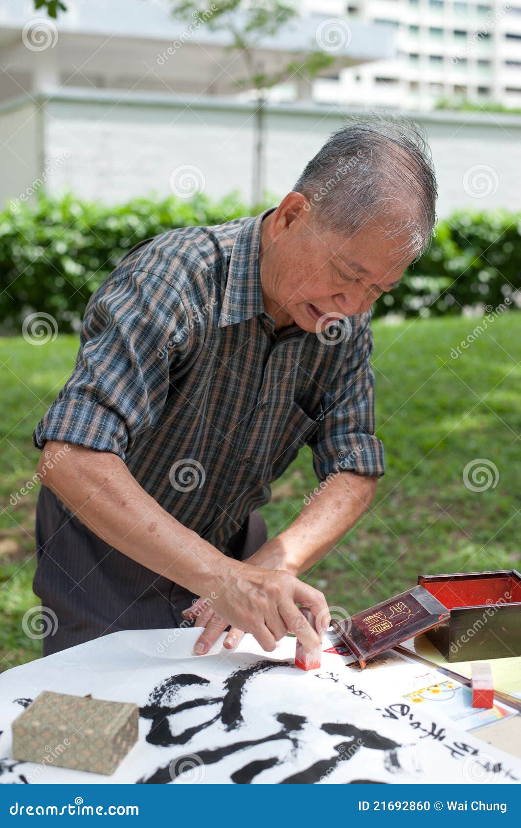 Calligraphy Master Signing Off Editorial Image - Image of asian, paper ...