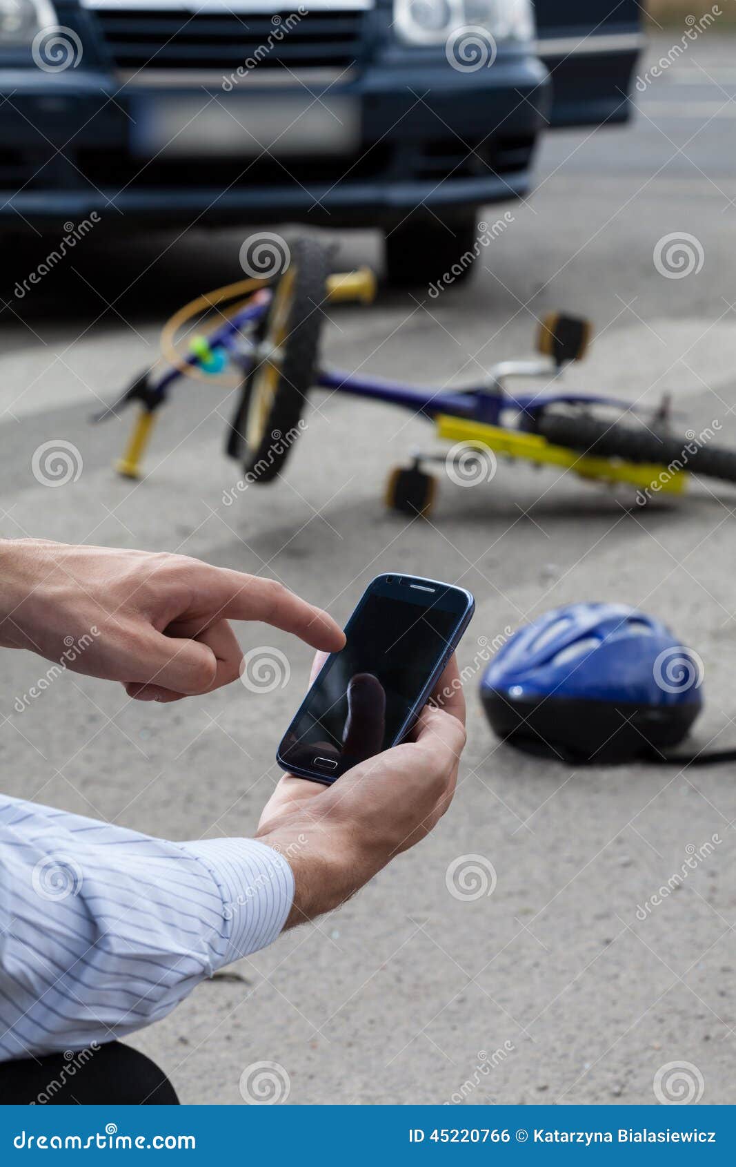 Calling Emergency Service after Accident Stock Photo - Image of help ...