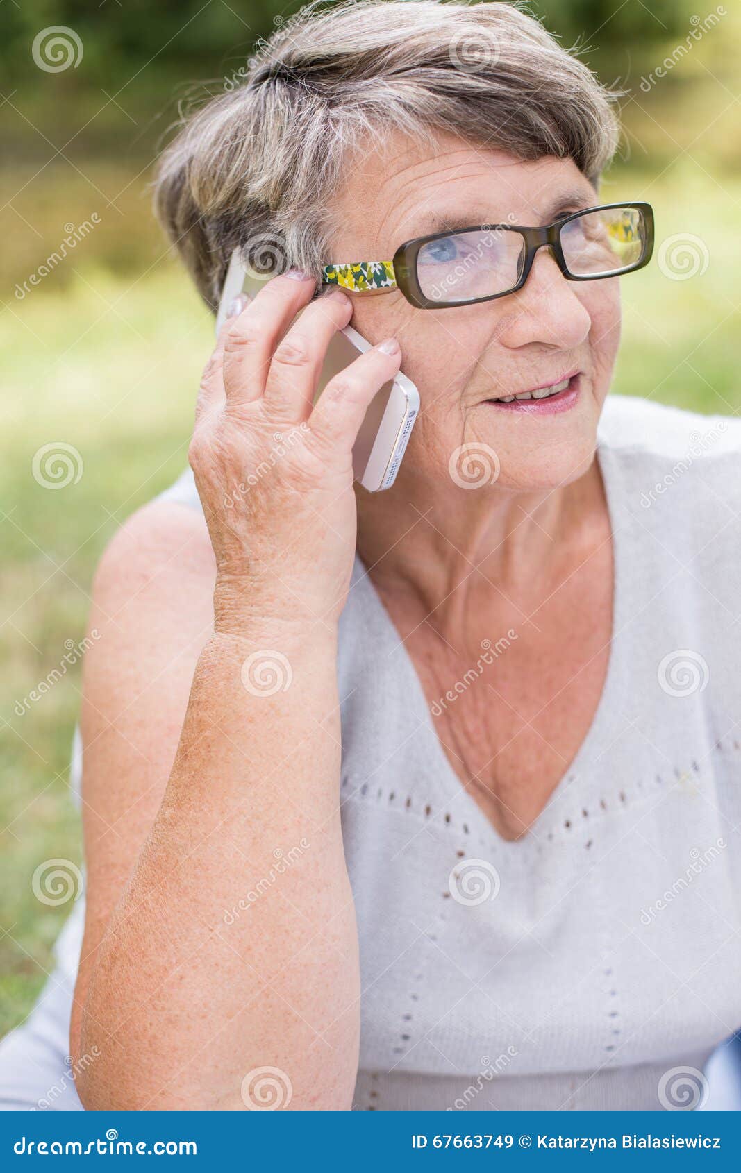 Calling to someone stock image. Image of positive, beauty - 67663749
