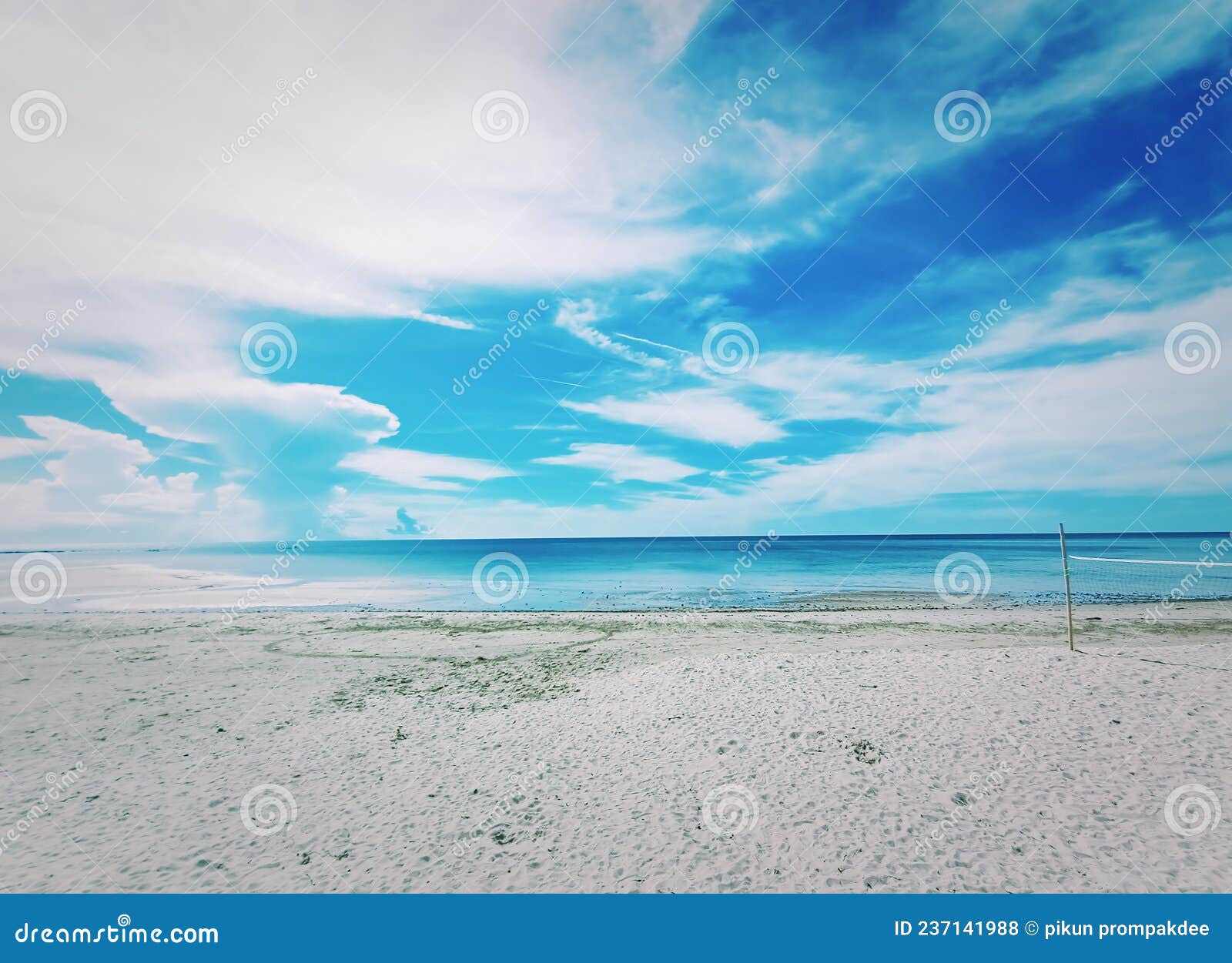 The Calm Sea is Beautiful and Bright. Stock Photo - Image of calm, wave ...