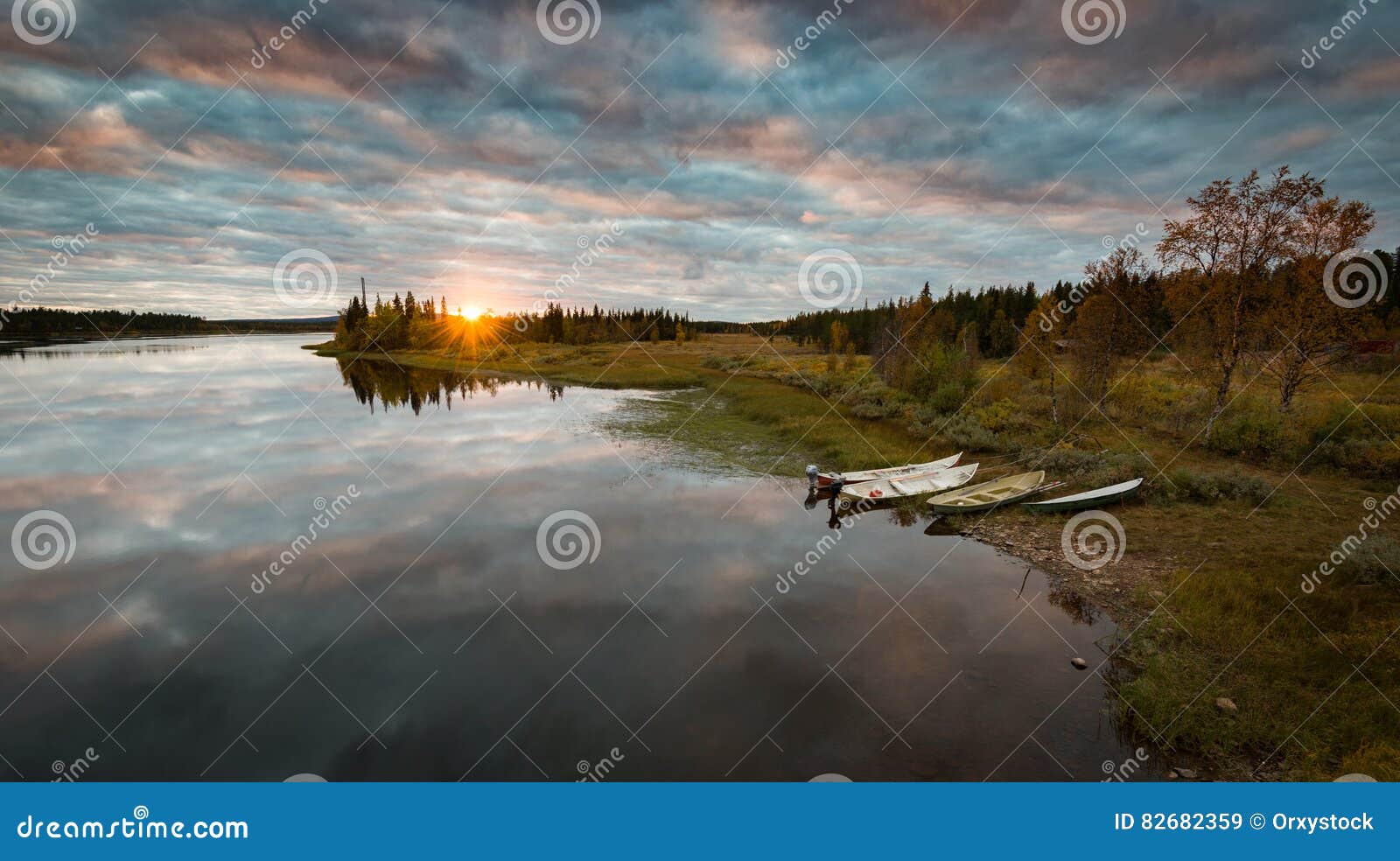 Swedish Lapland Landscape. Mountain Passustjakka View From Vistasvagge ...