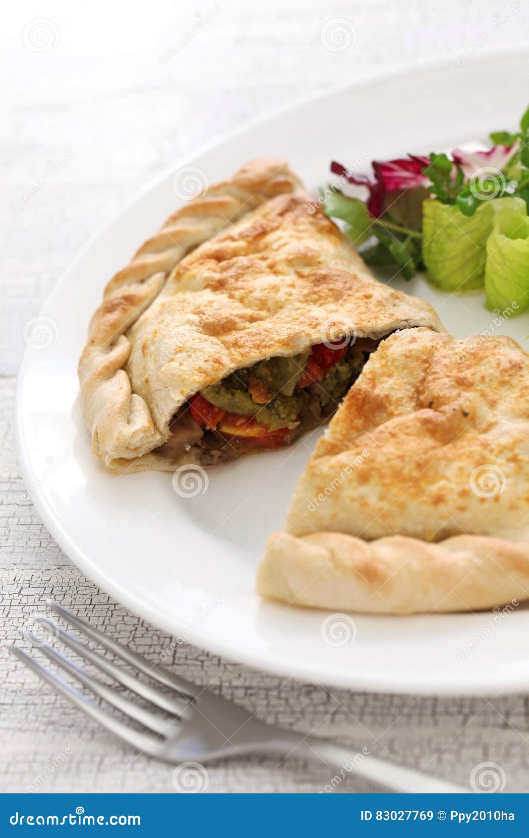 Calzone Pizza, Italian Food Stock Image - Image of calzone, moon: 83027769