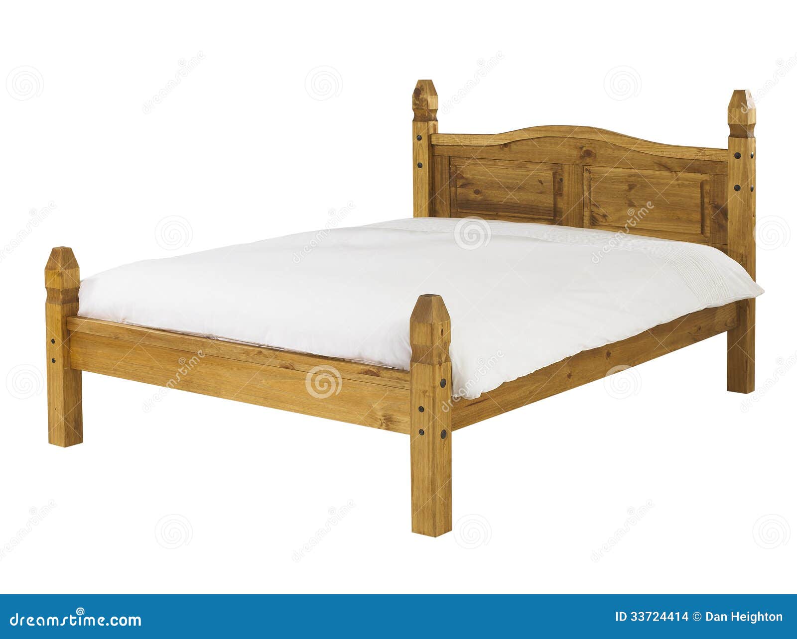 Cama Do Pinho Isolada No Fundo Branco Foto de Stock - Imagem de branco, pinho: 33724414