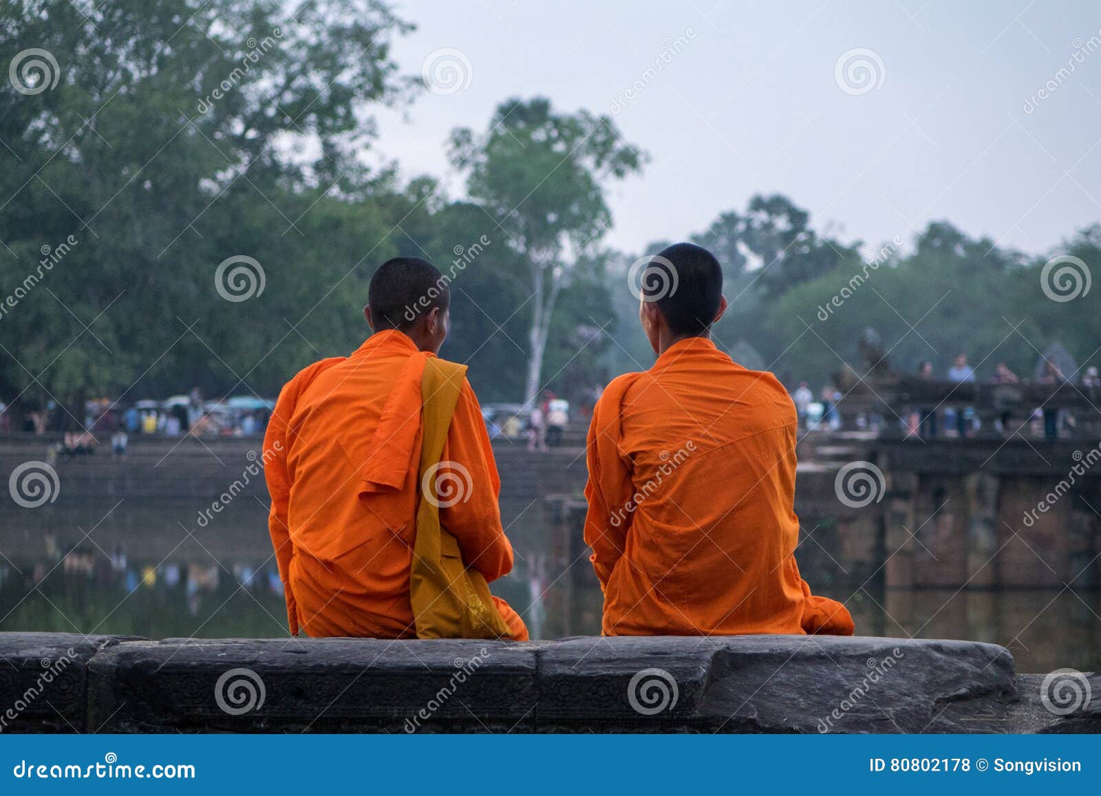 Cambodia Angkor Temple Monks Editorial Stock Photo - Image of admired ...