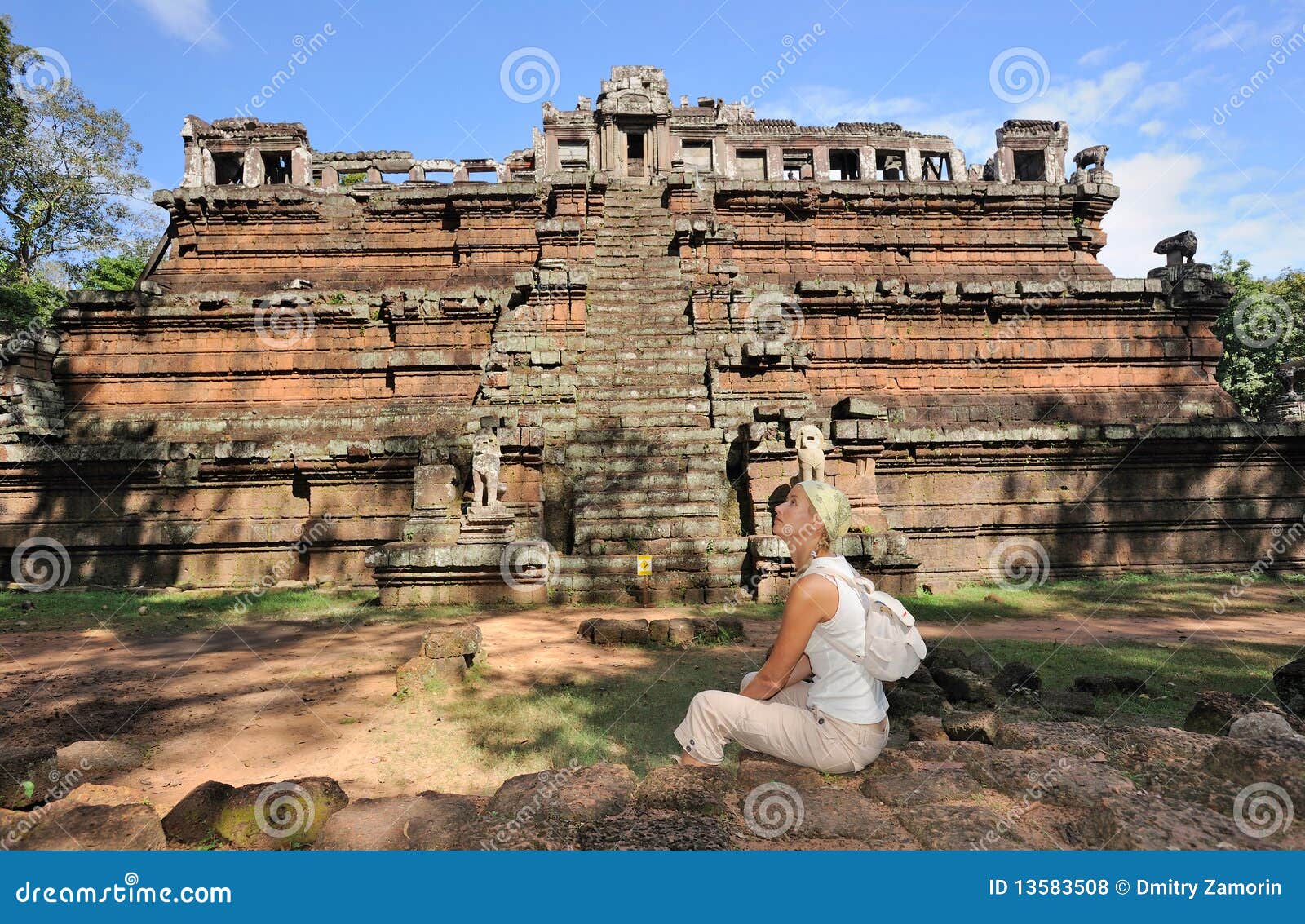 Cambodia. Siem Reap. Angkor Tom. Khmer Pyramid Stock Photo - Image of ...