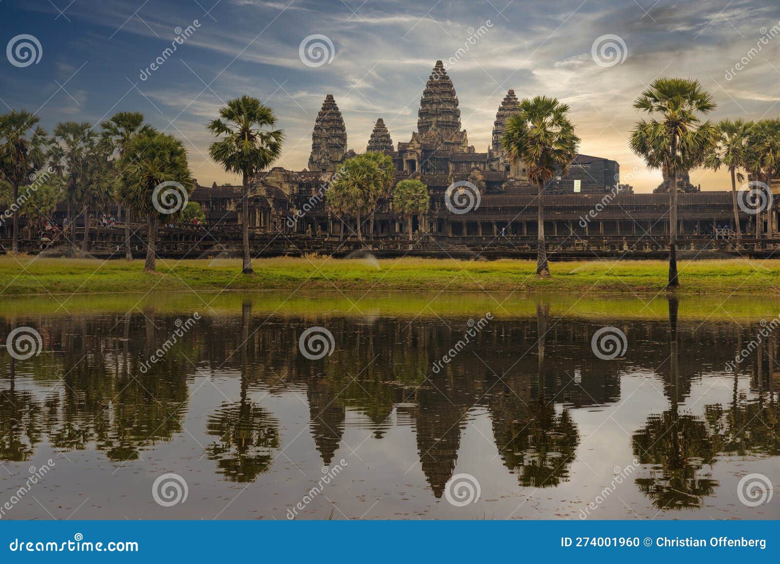 Cambodian Landmark Angkor Wat with Reflection Stock Photo - Image of ...