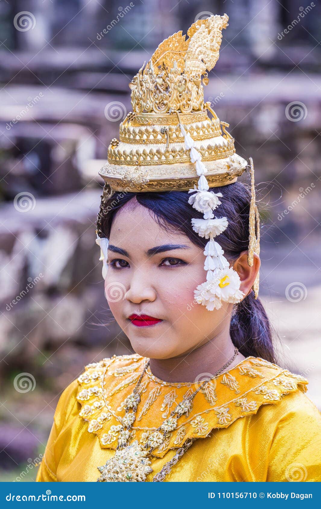 Cambodians Apsara Dancers Editorial Image Image Of Actress 110156710