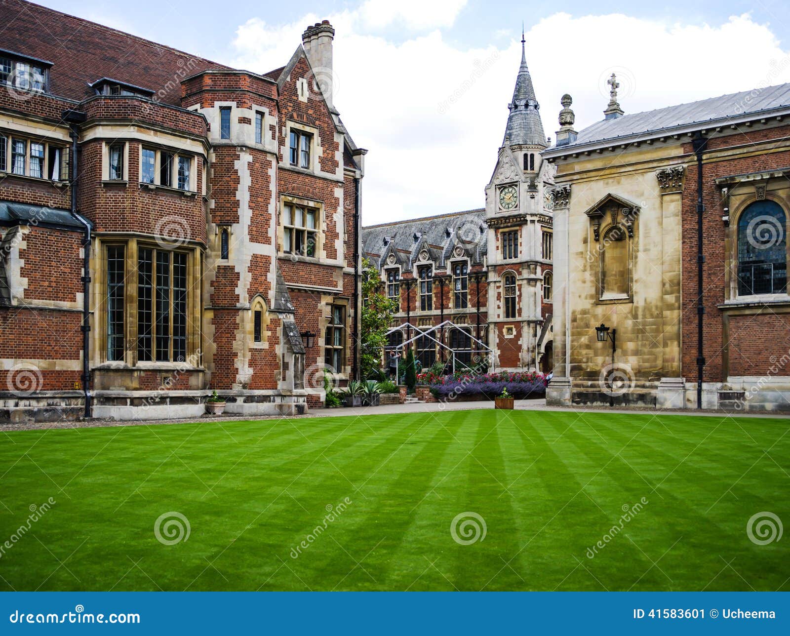 Cambridge University Buildings Traditional Gothic Architecture ...