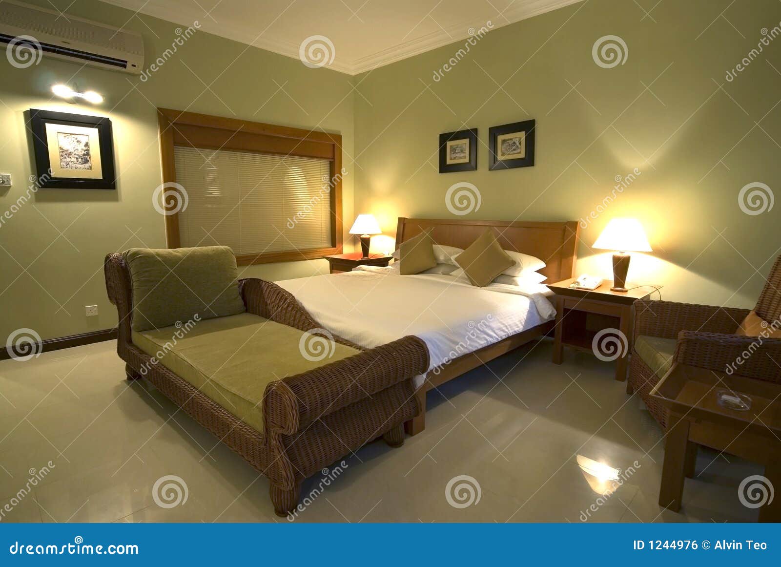 Camera di albergo fotografia stock. Immagine di camera - 1244976